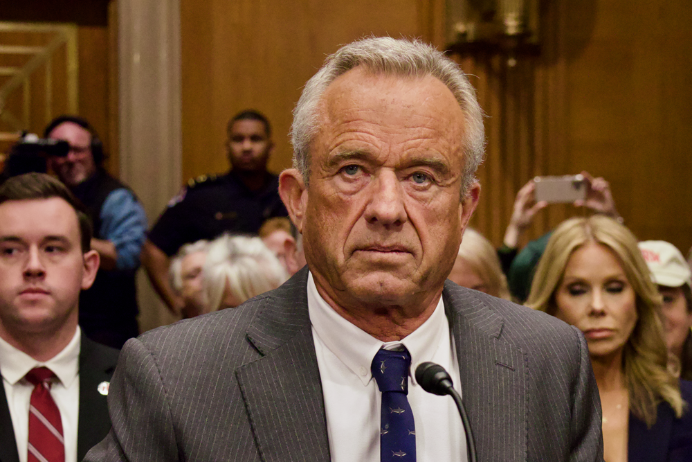 RFK Jr. sued by doctors over changes to COVID-19 vaccine guidance ...