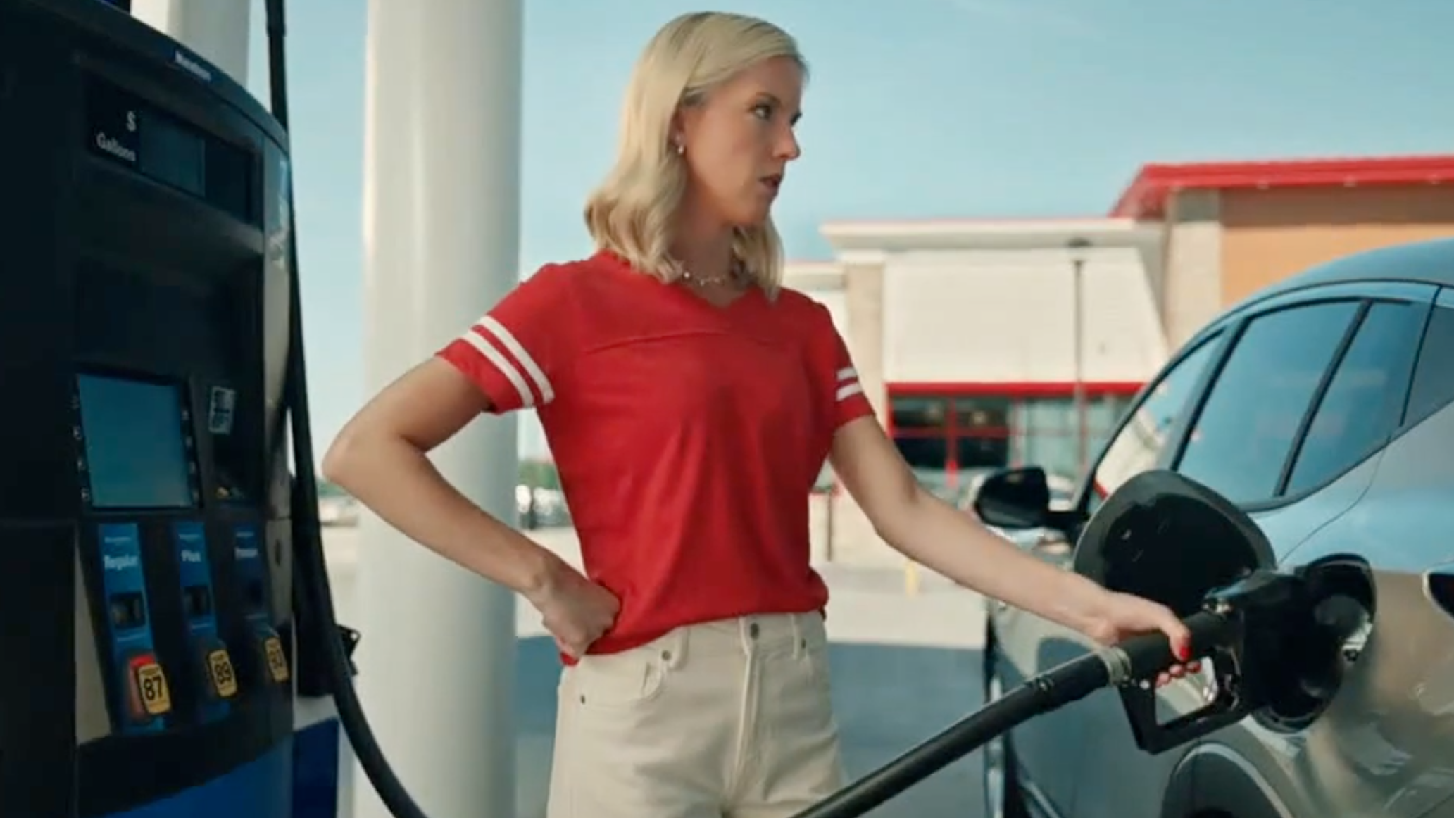 New commercials Homes dotcom Heidi Gardner, Marathon rewards - Ad Age