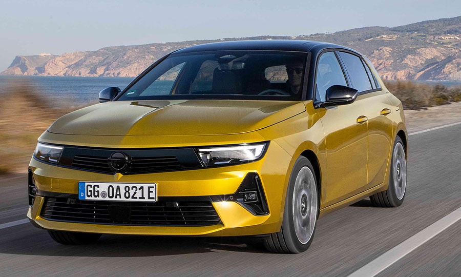 Opel counts on wide powertrain choice to help Astra sales - Automotive News
