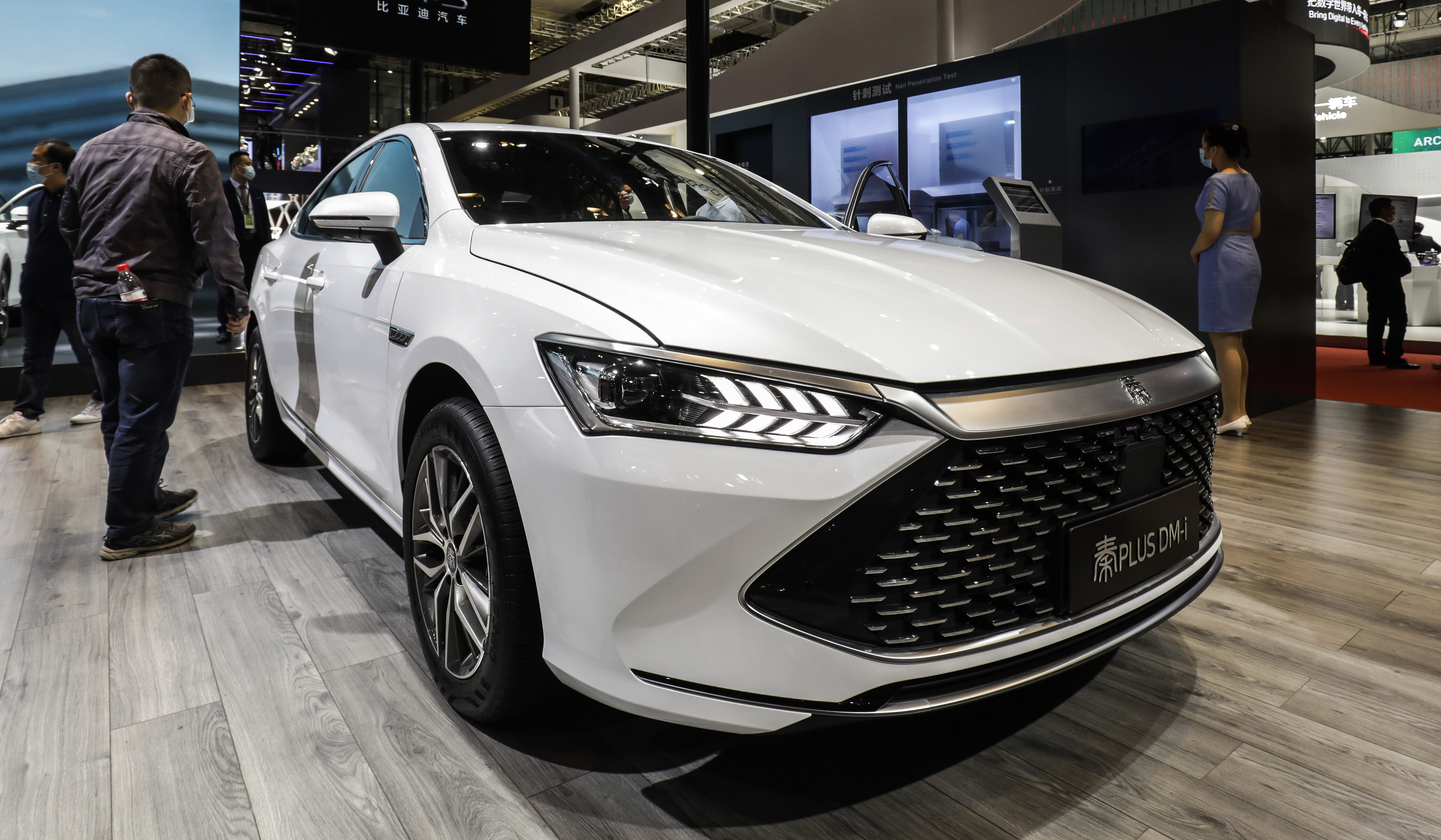 BYD's Linghui brand aims to separate ride hailing business - Automotive ...