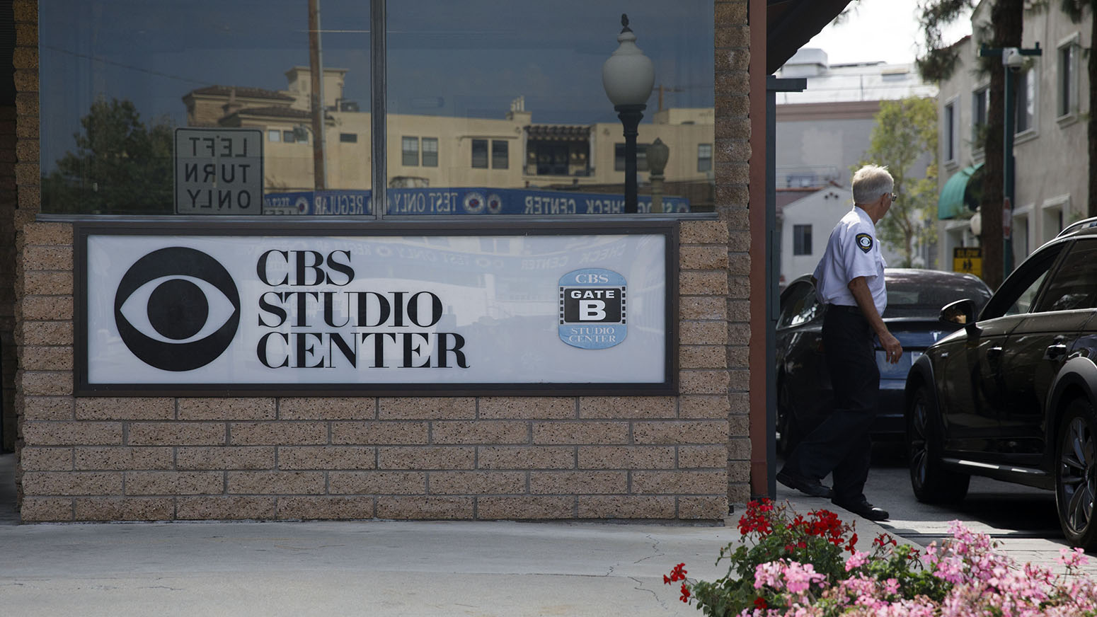 CBS, Viacom merger would combine $8.6 billion in retirement assets ...