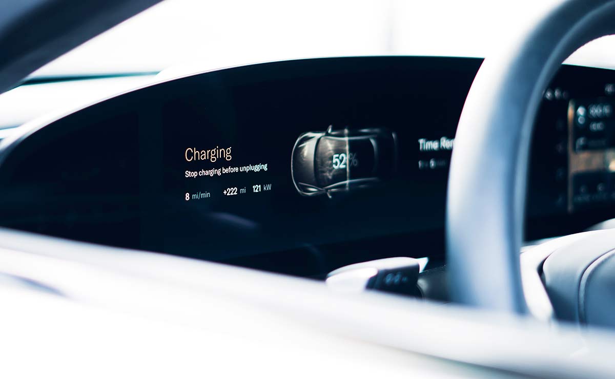 Lucid, Tesla, Kia top charging study, P3 report says - Automotive News