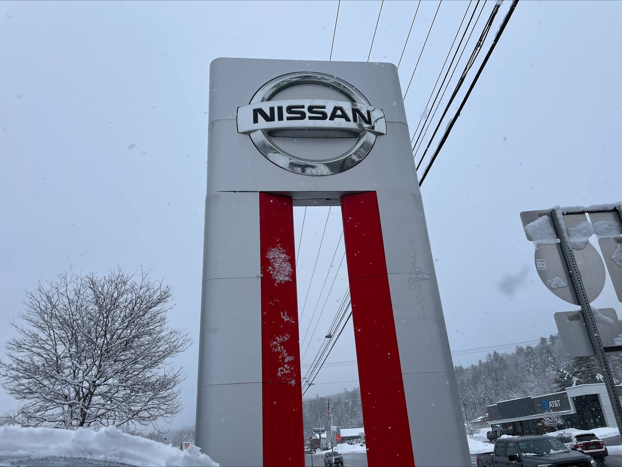 Former Nissan dealership manager sentenced in lift kit scheme - Automotive News