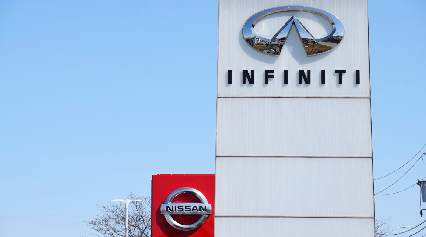 Infiniti allowing some U.S. dealers to combine with Nissan - Automotive ...