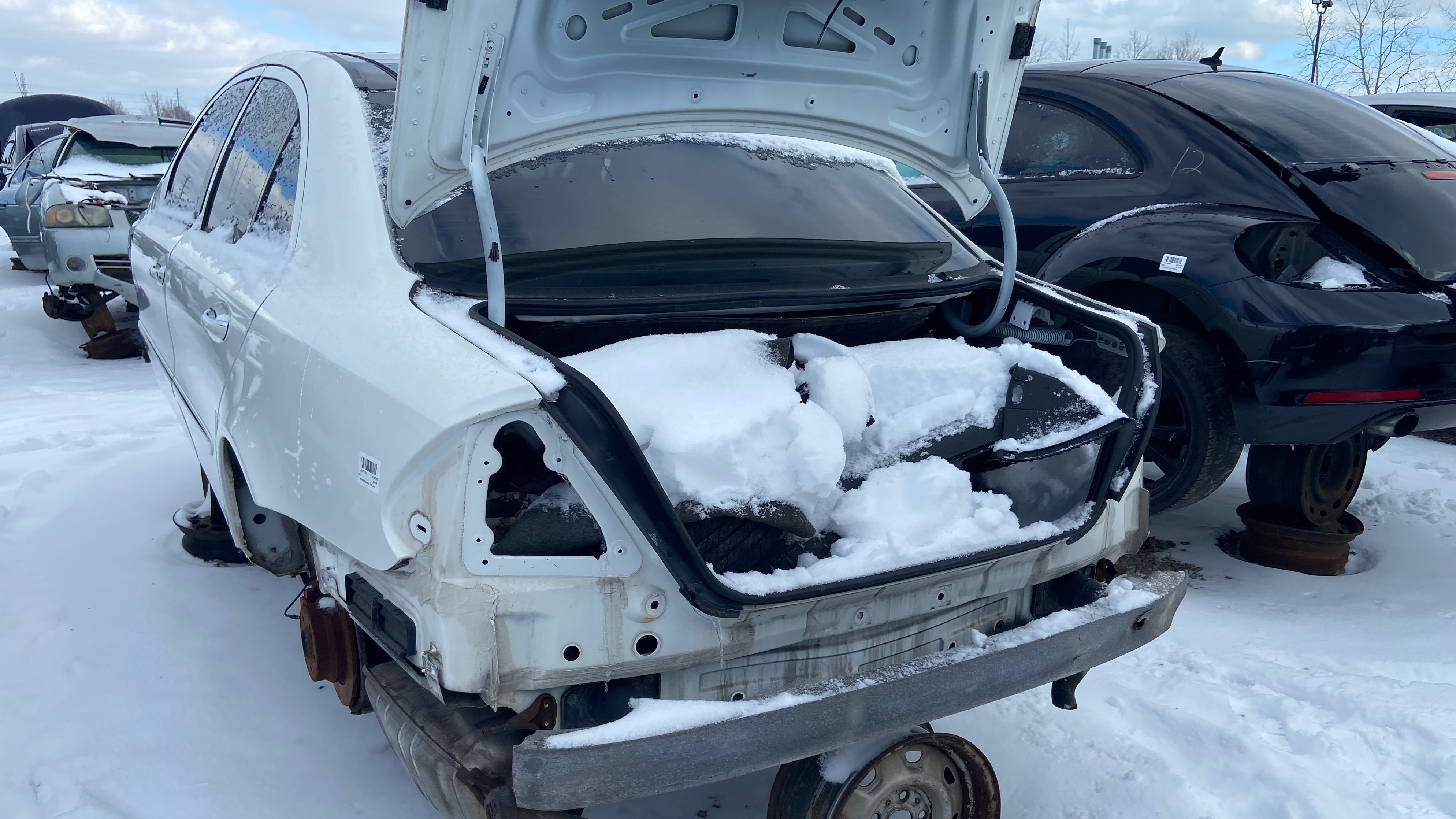 How totaled cars can be fixed and sold for profit - Automotive News