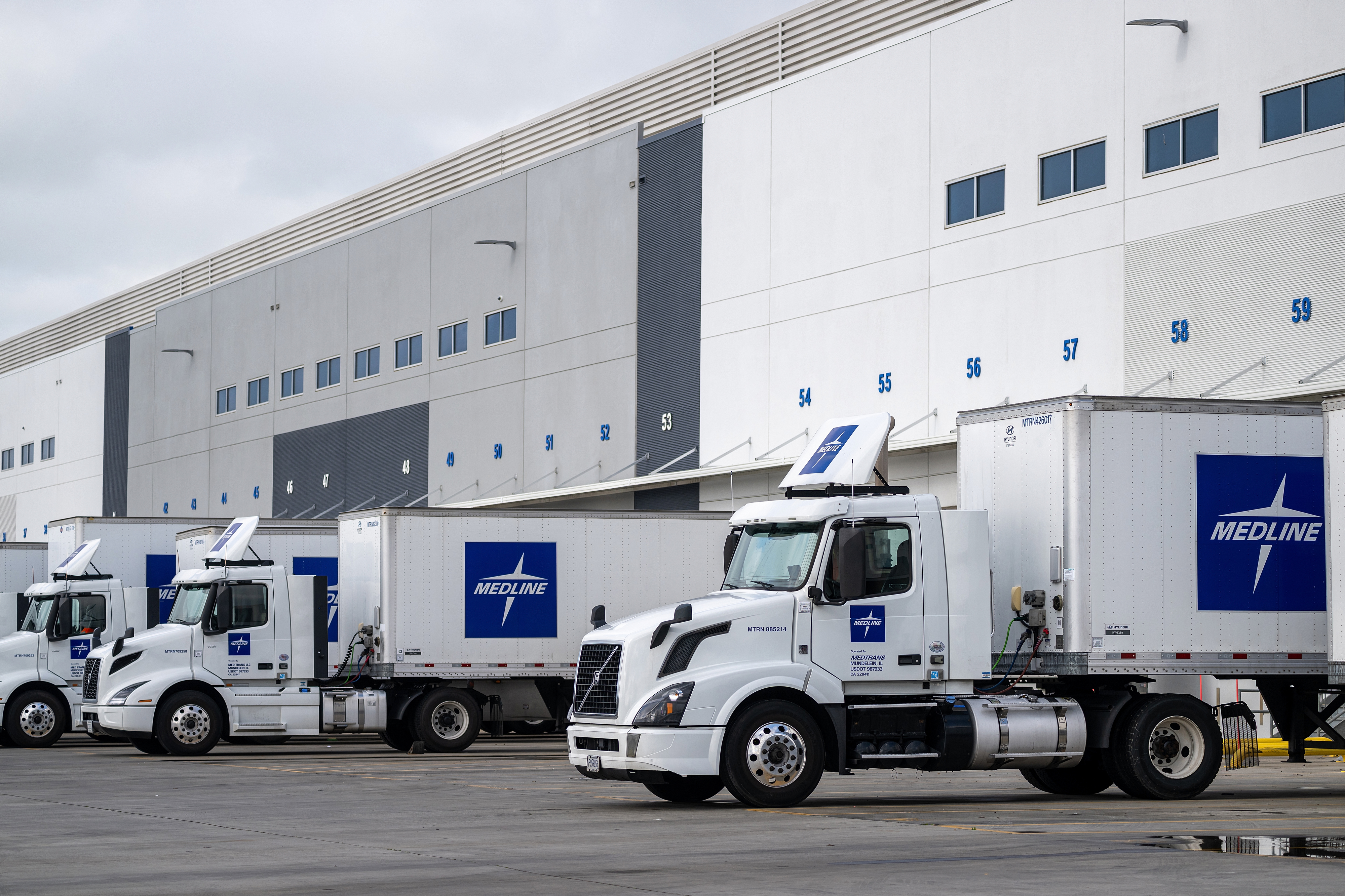 Medline builds up in Texas, its first post-IPO expansion - Crain's ...