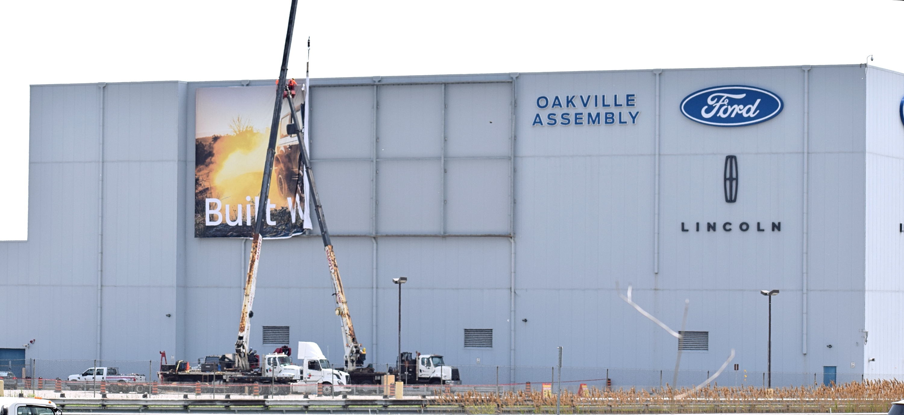 How Trump auto tariffs could affect Ford's Oakville plan - Automotive News