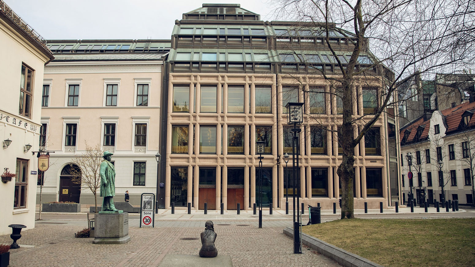 Norges Bank combines equities, real assets units into new 'active ...