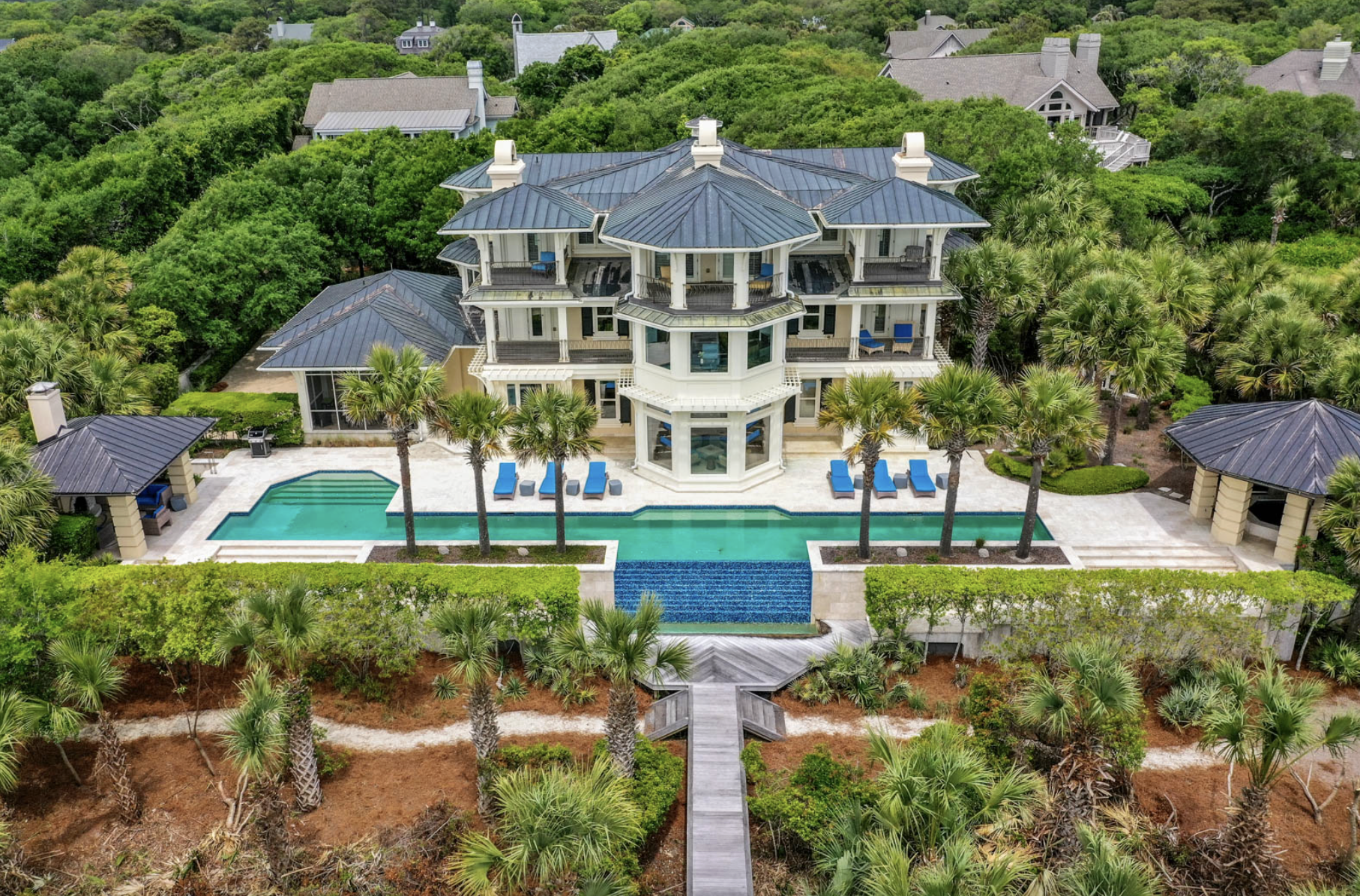 Michael Jordan’s ex-agent wants $25M for beachfront mansion - Crain's ...