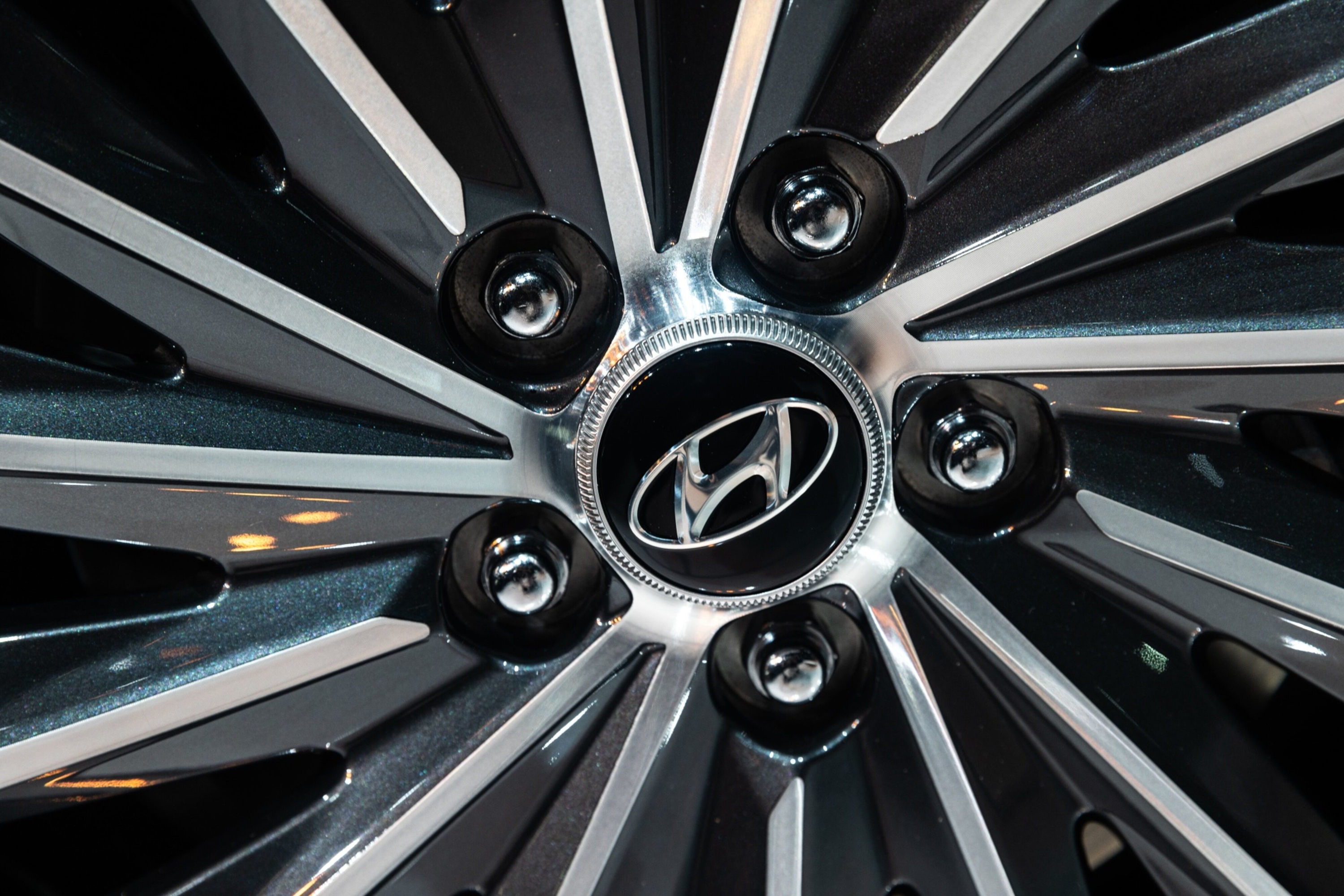 Hyundai, BAIC inject $1.1 billion in China for EV transition ...