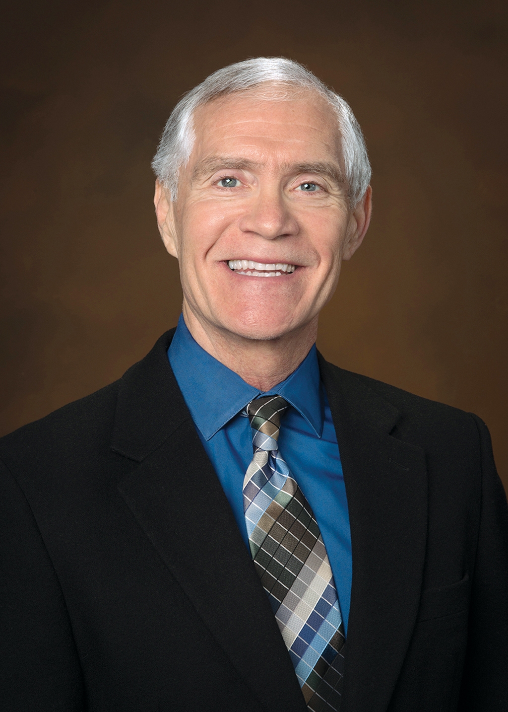 Gundersen Health CEO Thompson stepping down, and other news makers ...