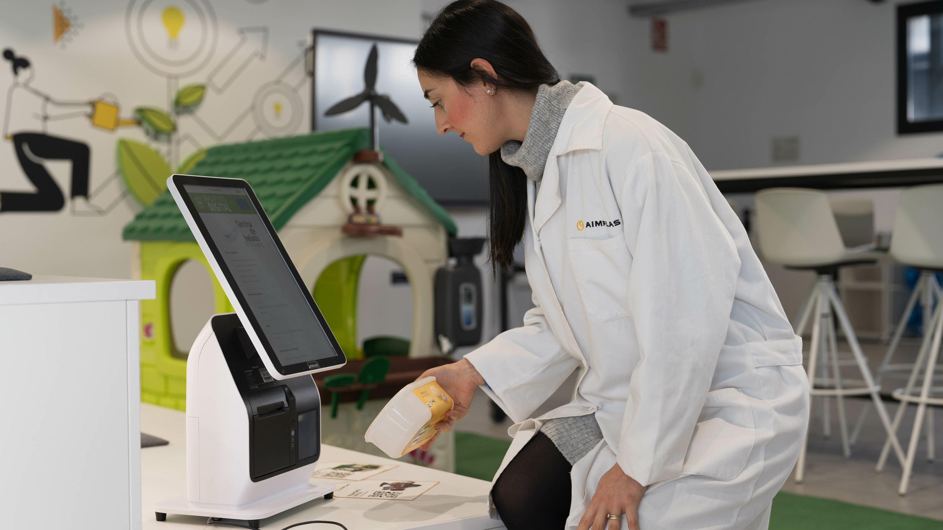 Aimplas demonstrates Digital Product Passport for plastic products ...