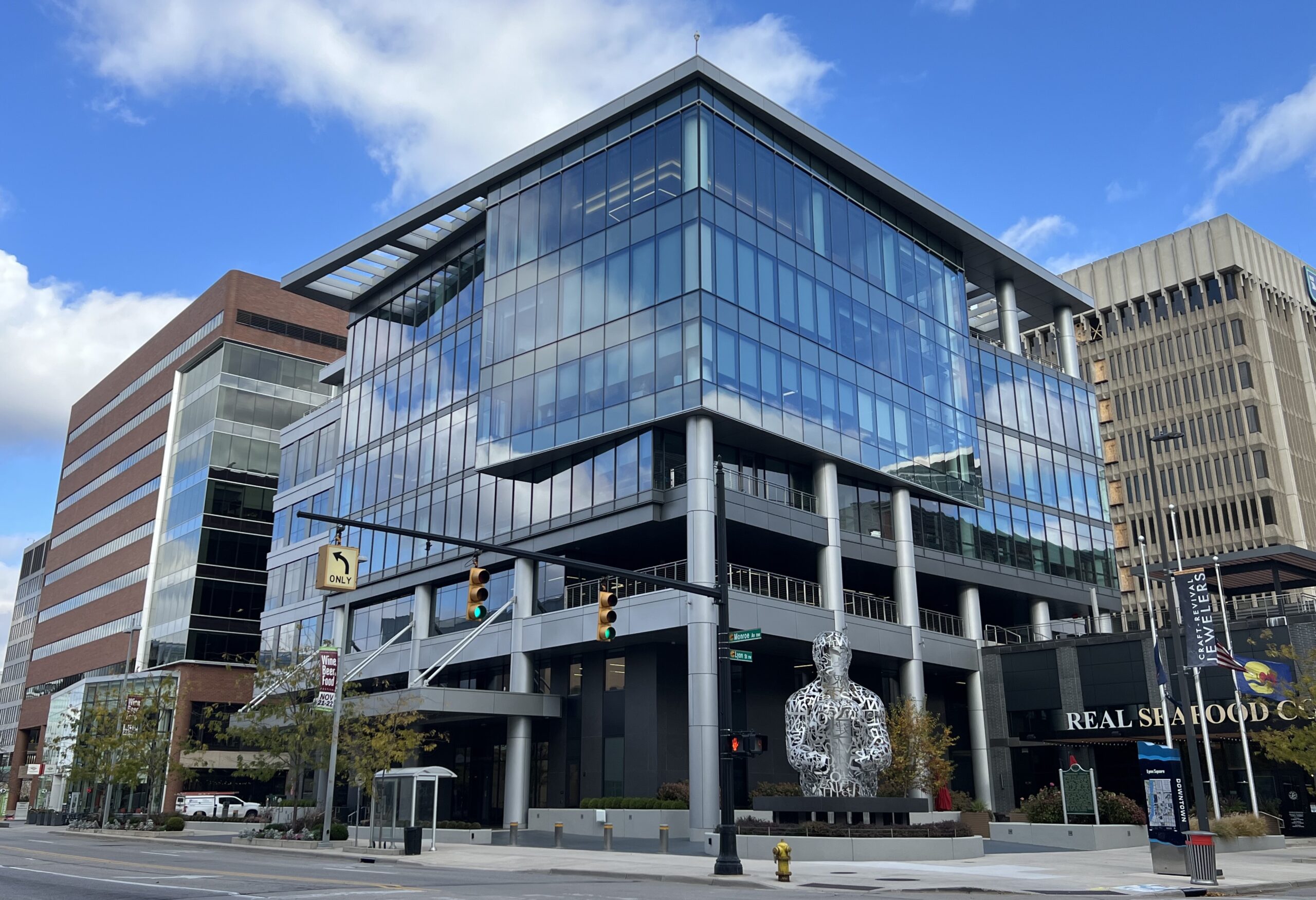 DeVos-backed Ottawa Avenue Private Capital raises $3.4B - Crain's Grand ...