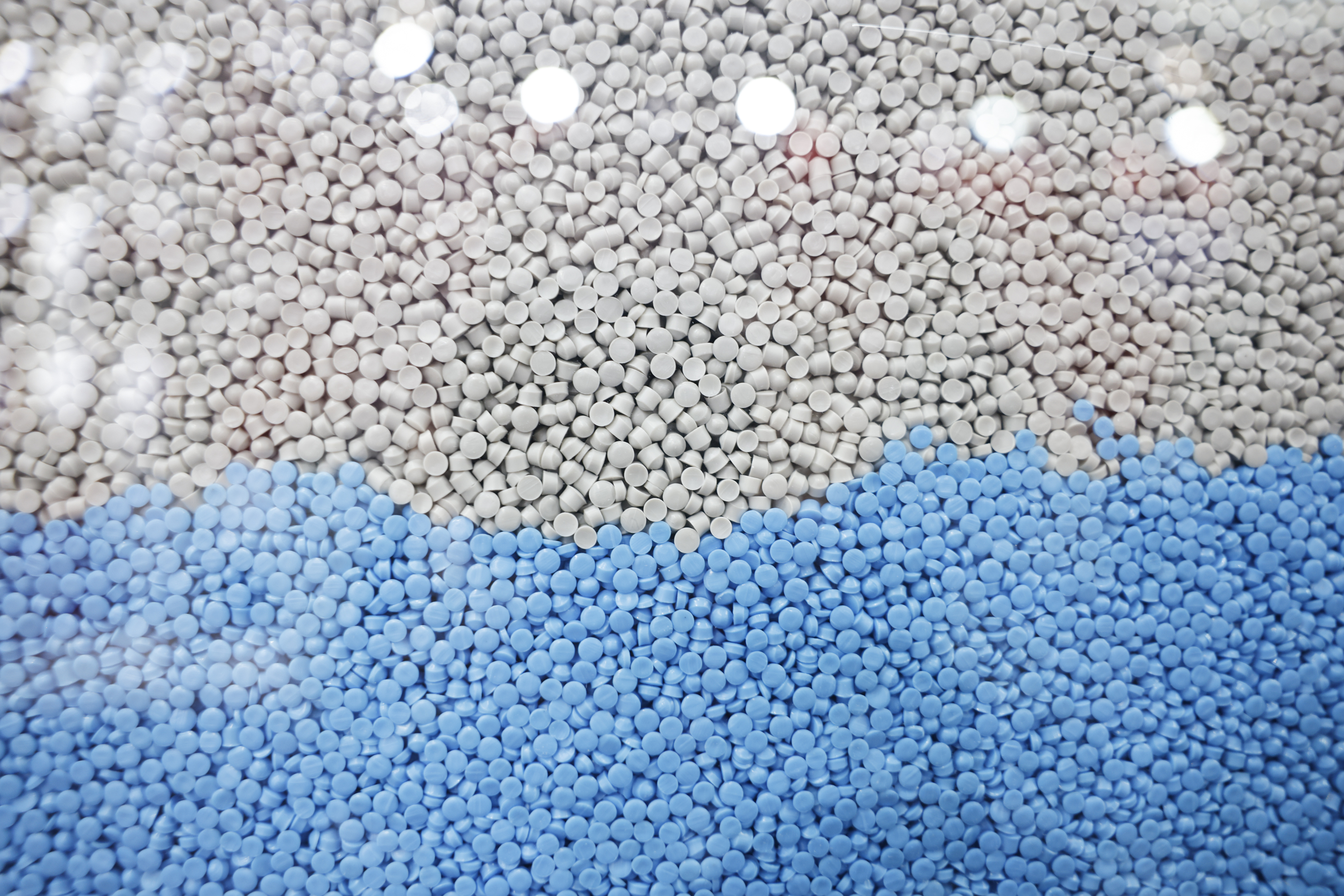 Polyethylene price uptrend stalls as demand cools - Plastics News