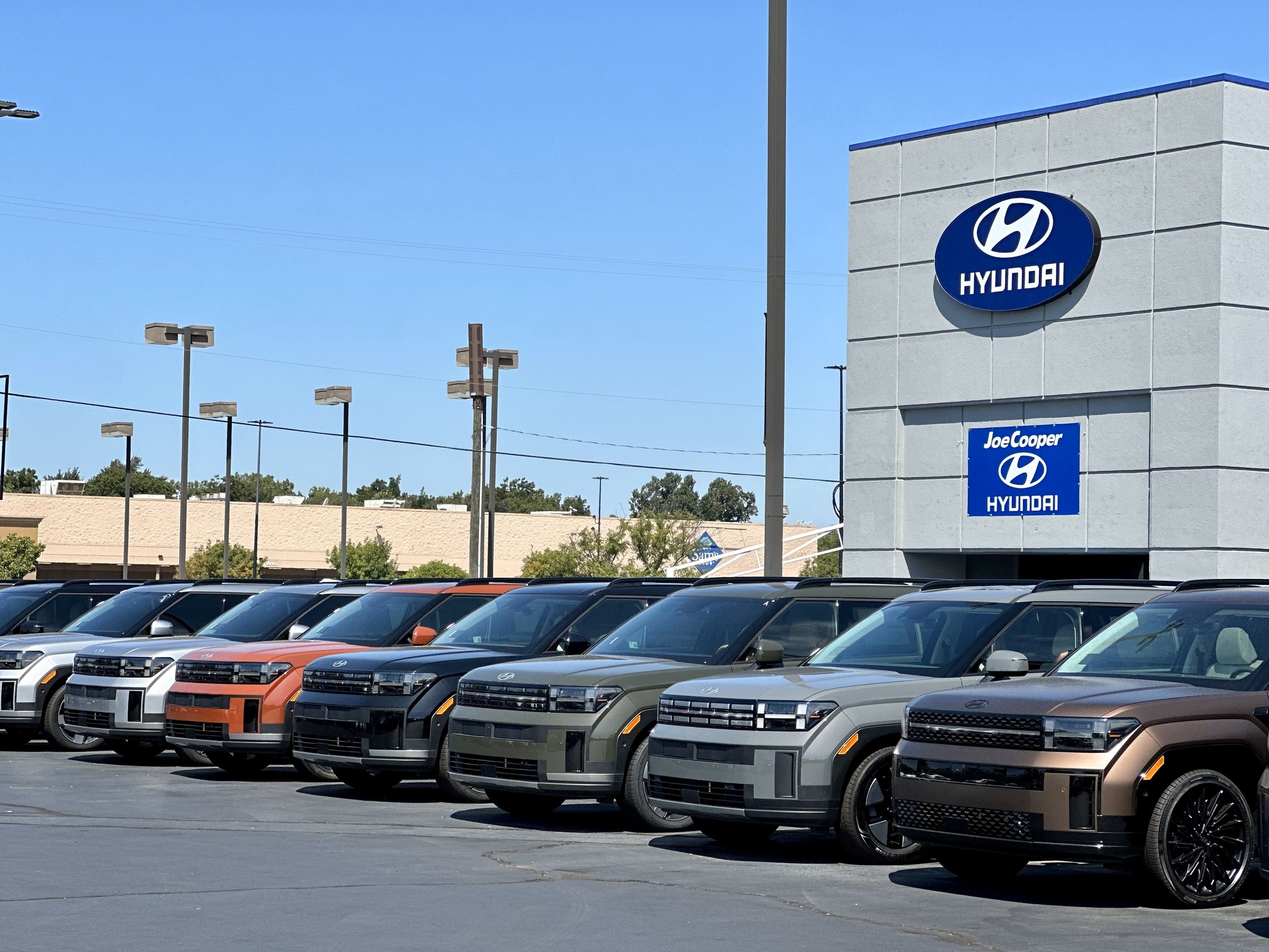 Top 150 dealership groups buy stores; Ford, Chevy stores sell ...