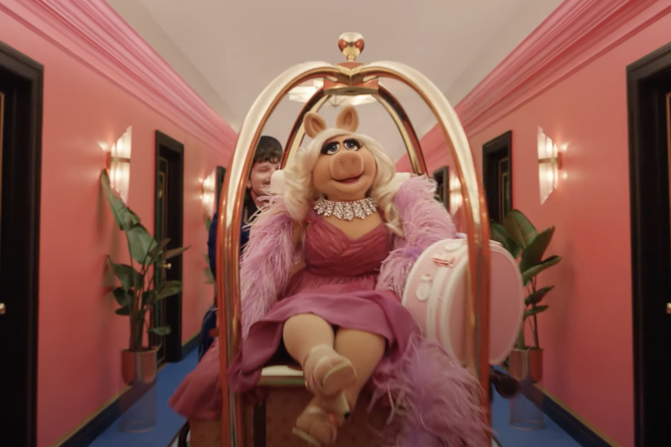 Watch Booking.com’s Muppet-filled Super Bowl spot - Ad Age