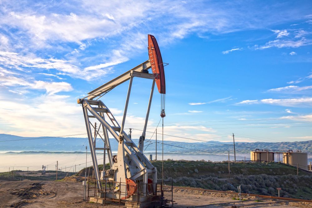 California Mergin’: CRC-Aera Combination Creates Golden State Scale ...