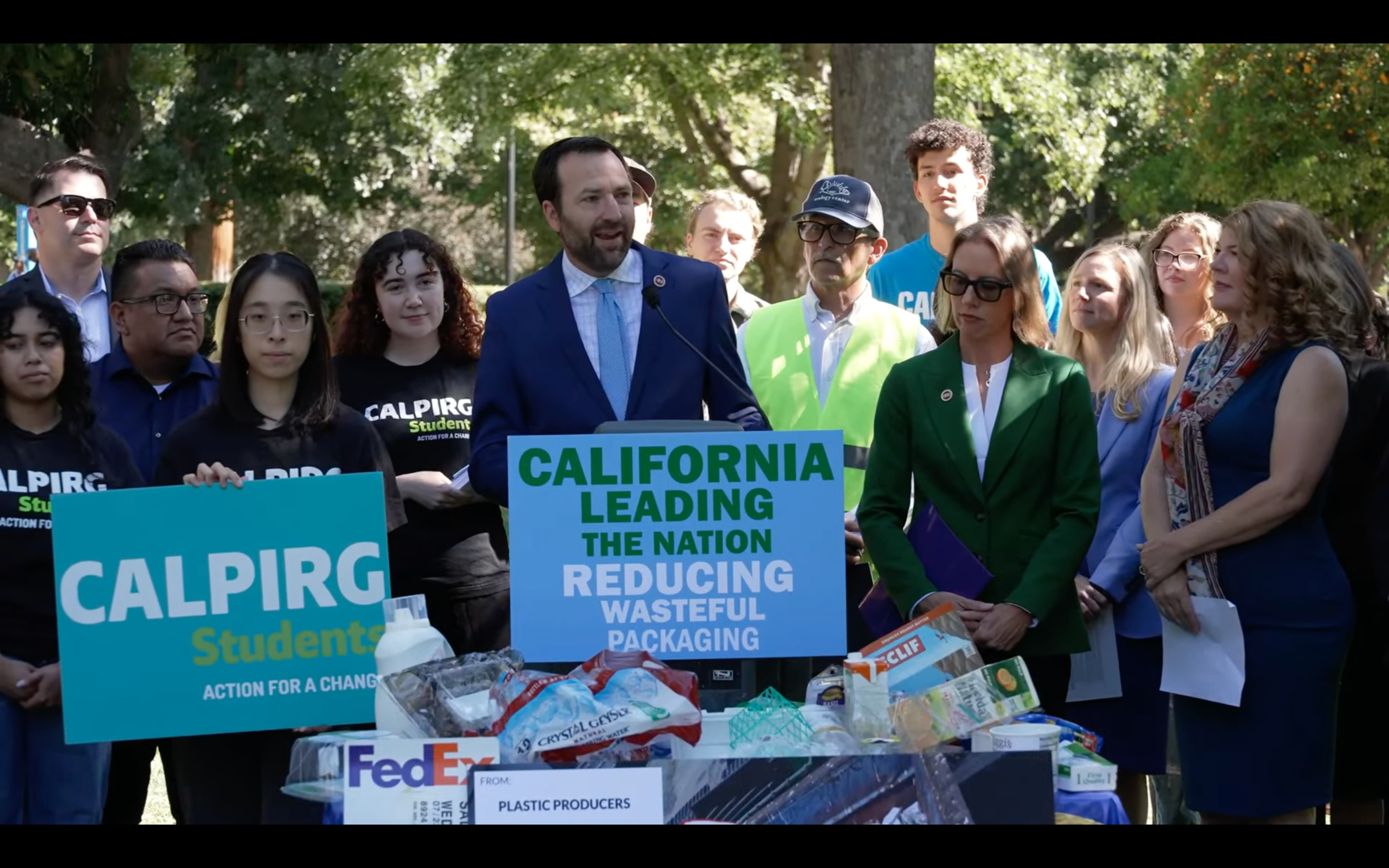 California lawmakers, recyclers press Newsom to tighten SB 54 rules on ...