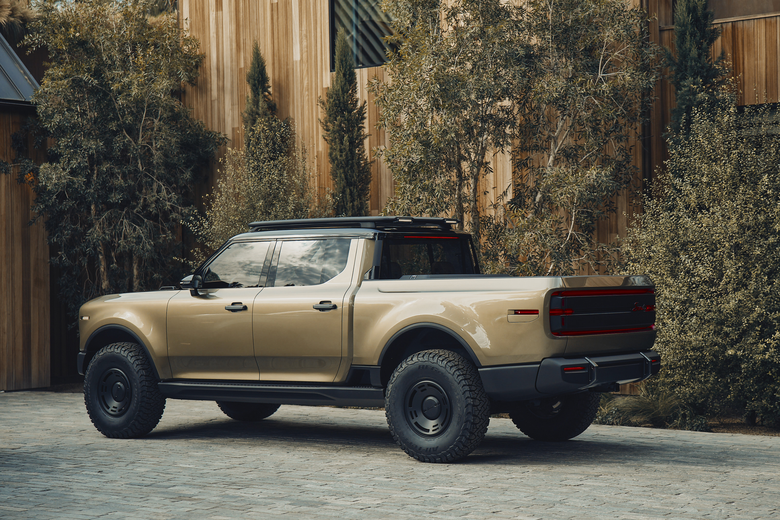 Scout ladder frame sourced from new joint venture - Automotive News