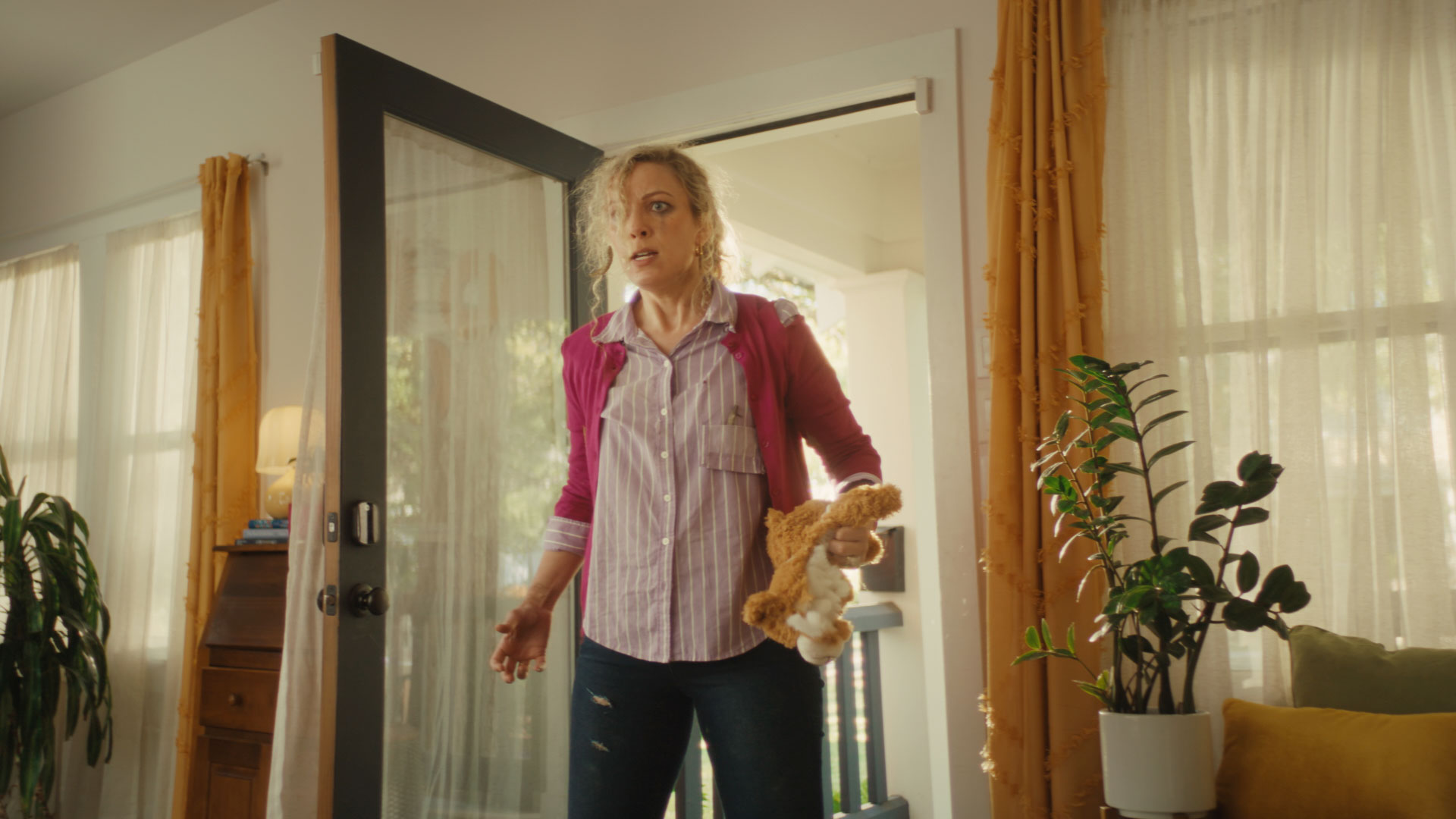 Creative ads today: Amazon, Godiva, Knorr, Peelz, Seed, Teleflora, Yahoo - Ad Age