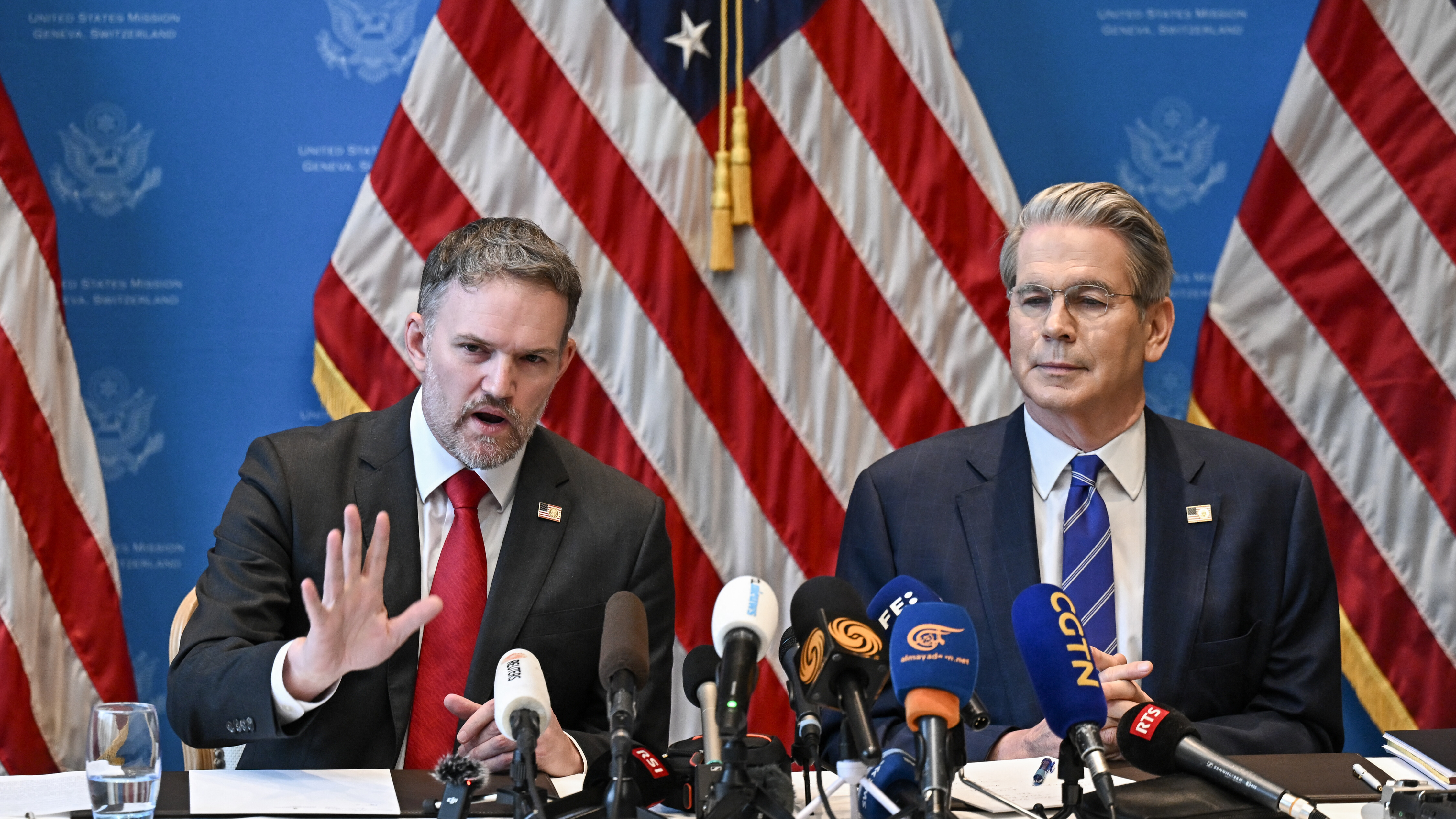 U.S., China agree to slash tariffs for 90 days in step back from decoupling brink - Automotive News