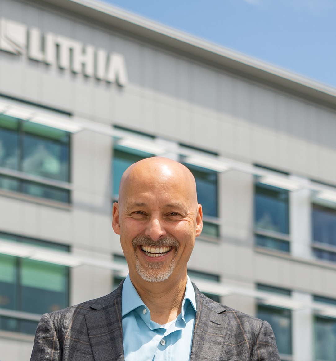 Lithia cuts, rebrands CarStores in U.K. dealer network overhaul ...