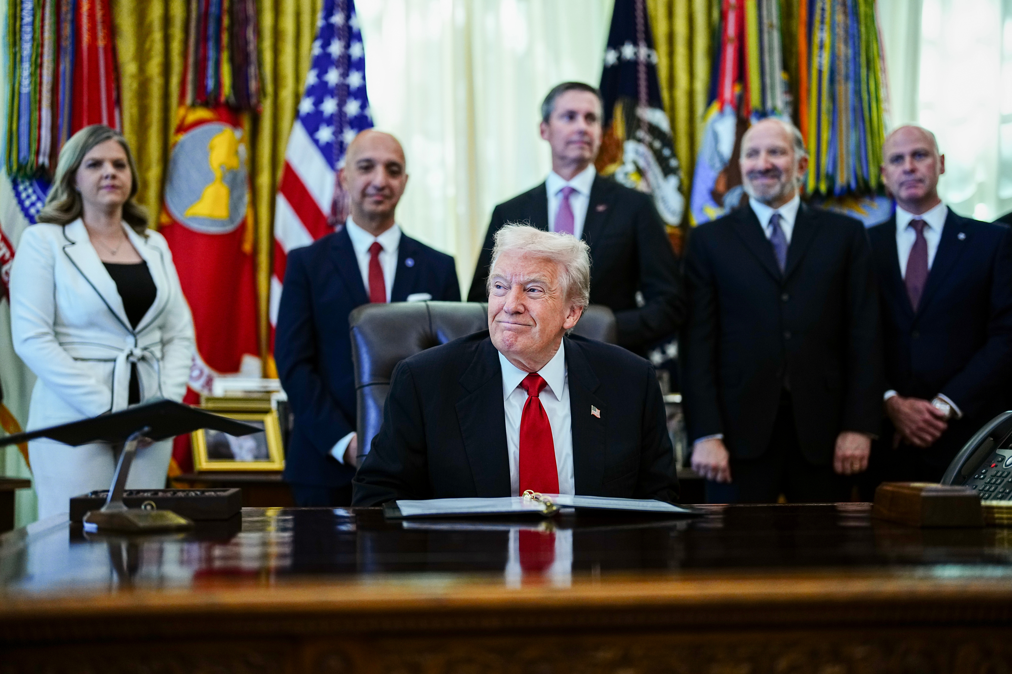 Trump prepares AI executive order to halt state regulations - Modern ...