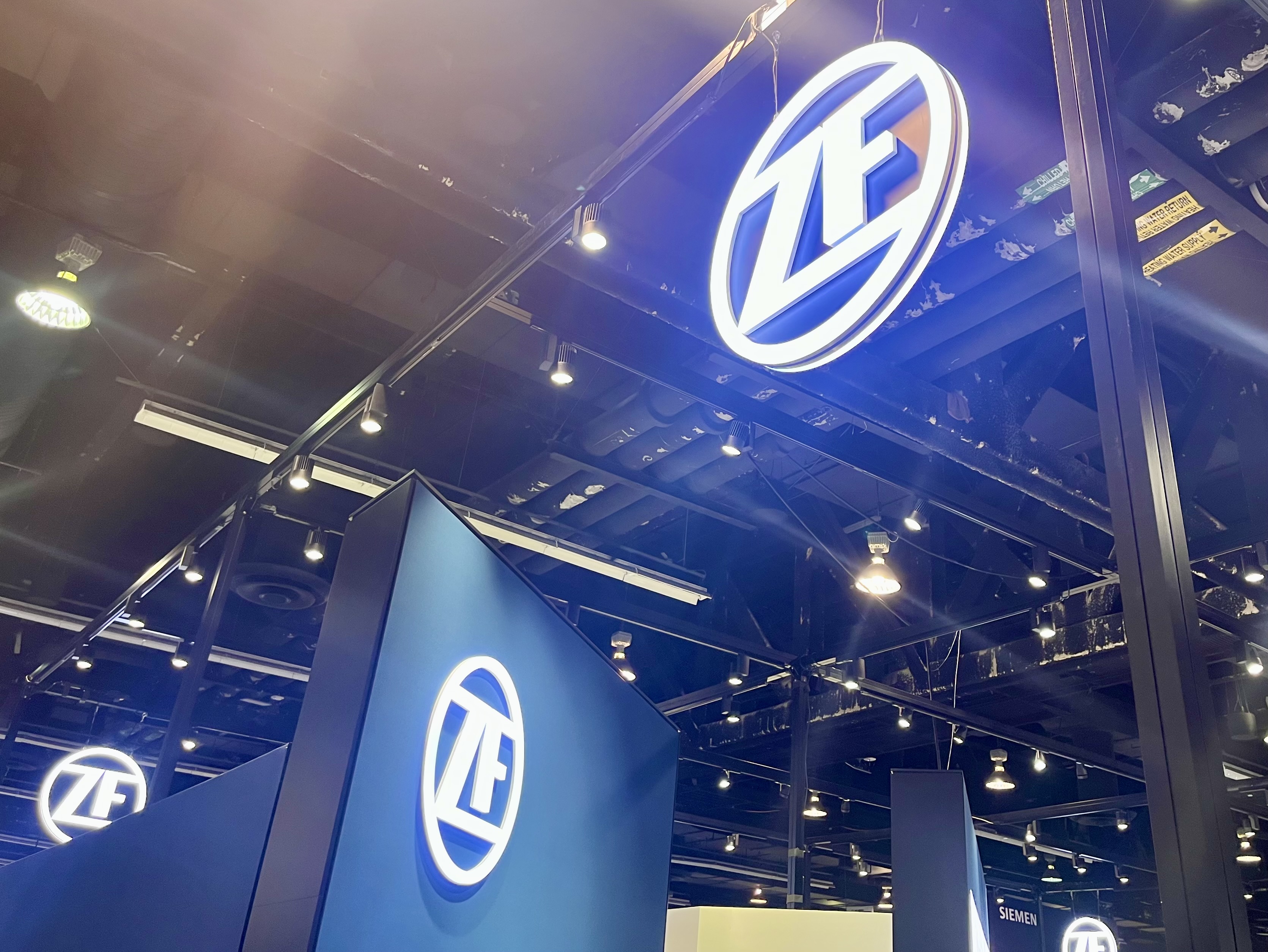 Supplier ZF changes CEO amid job cuts - Automotive News