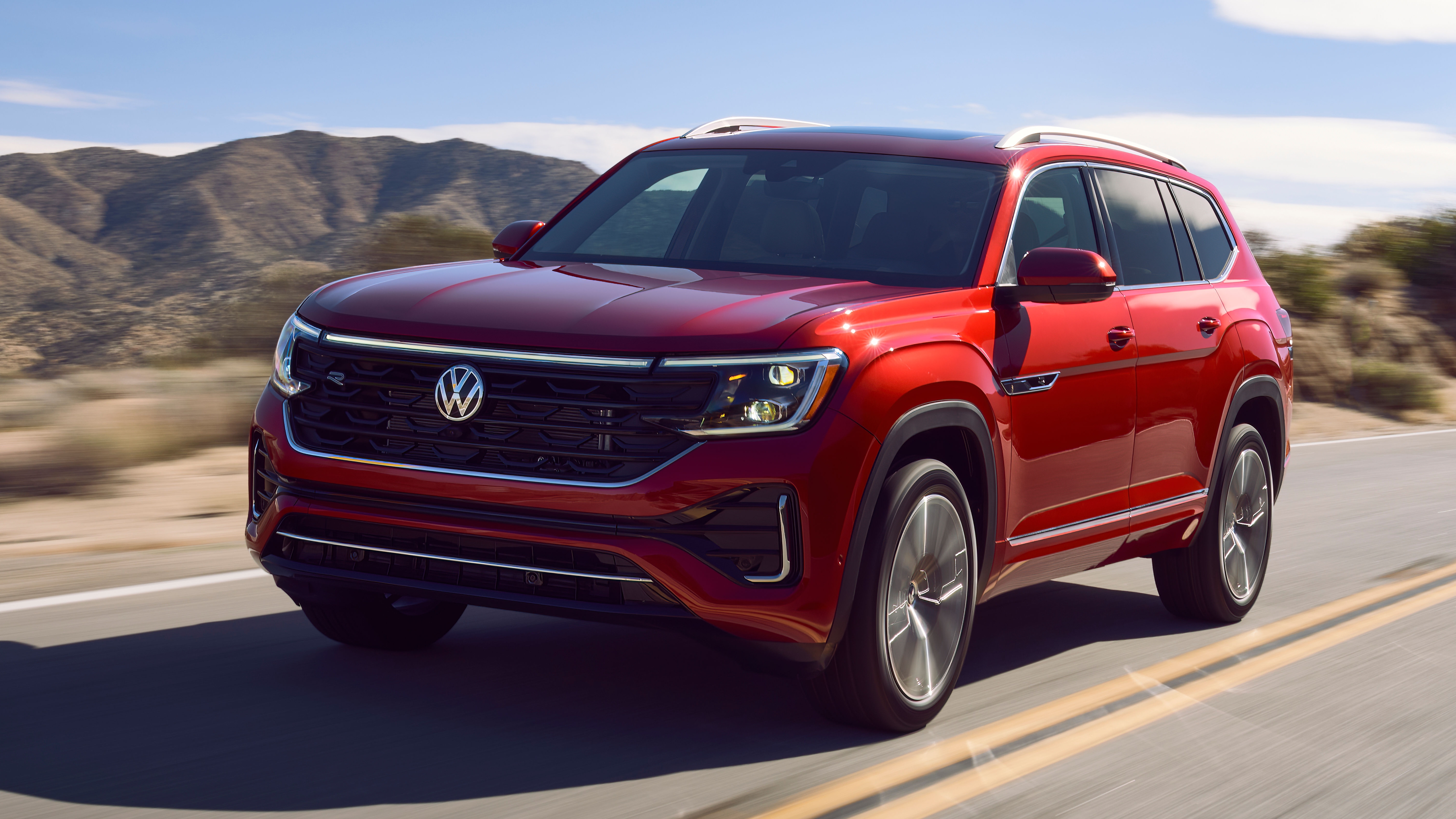 VW's Atlas redesign, hybrid launches drive vehicle plans - Automotive News