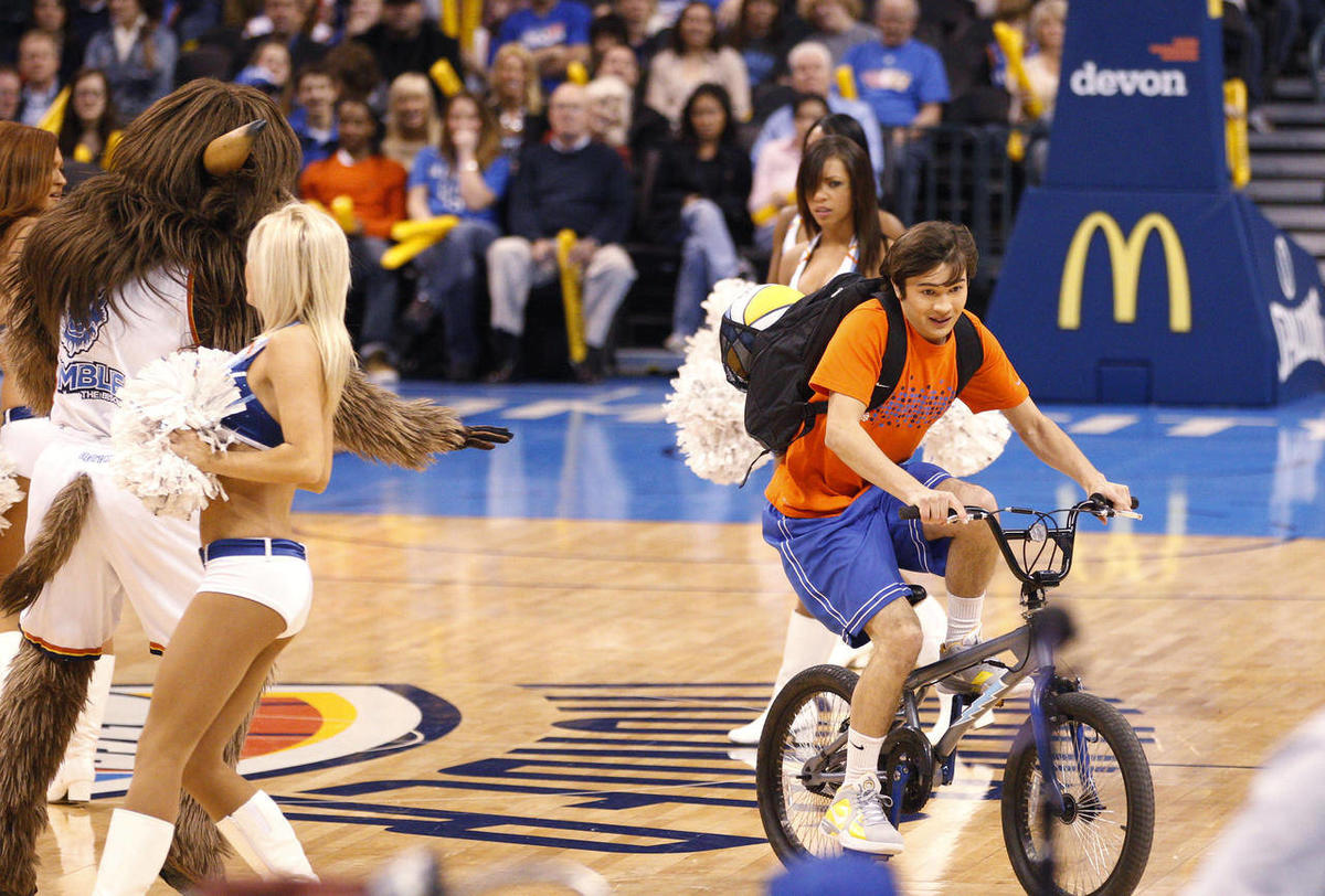 Kevin Durant Thunderstruck
