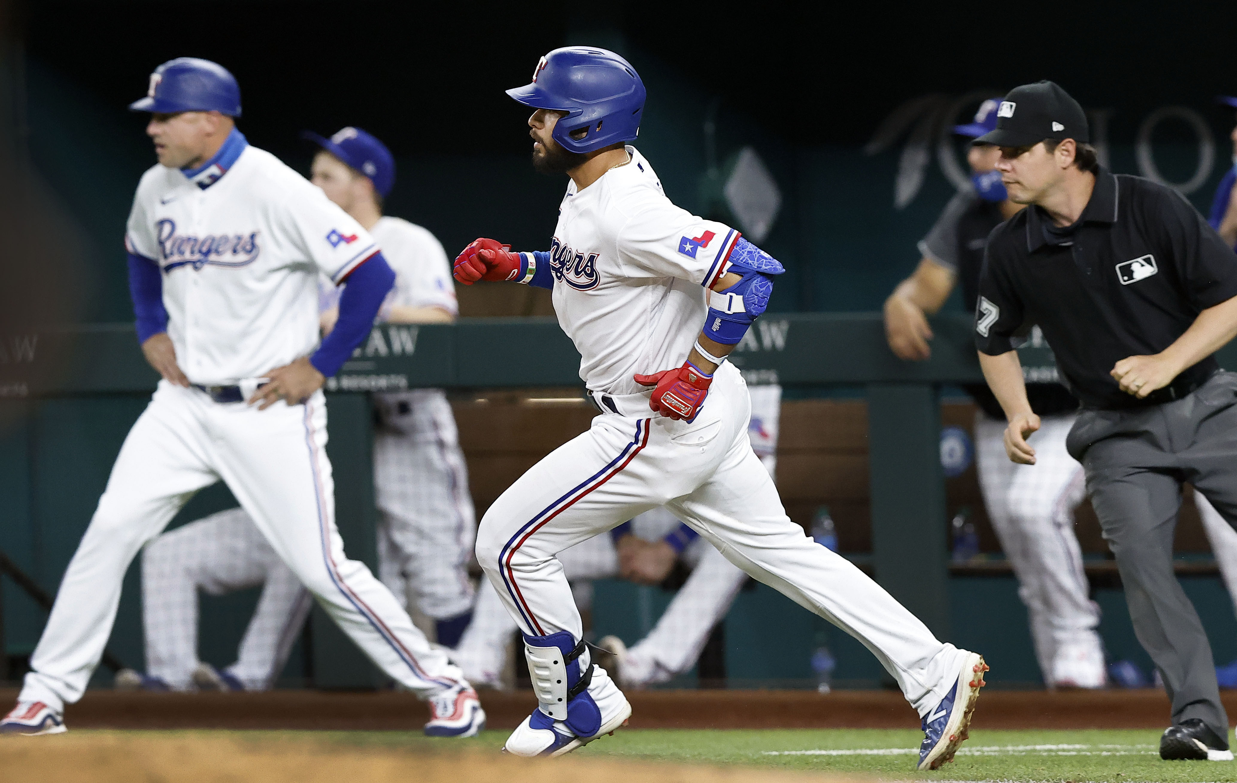 Photos: Hello Win Column! Rangers' bats wake up in 4-1 victory over Red ...