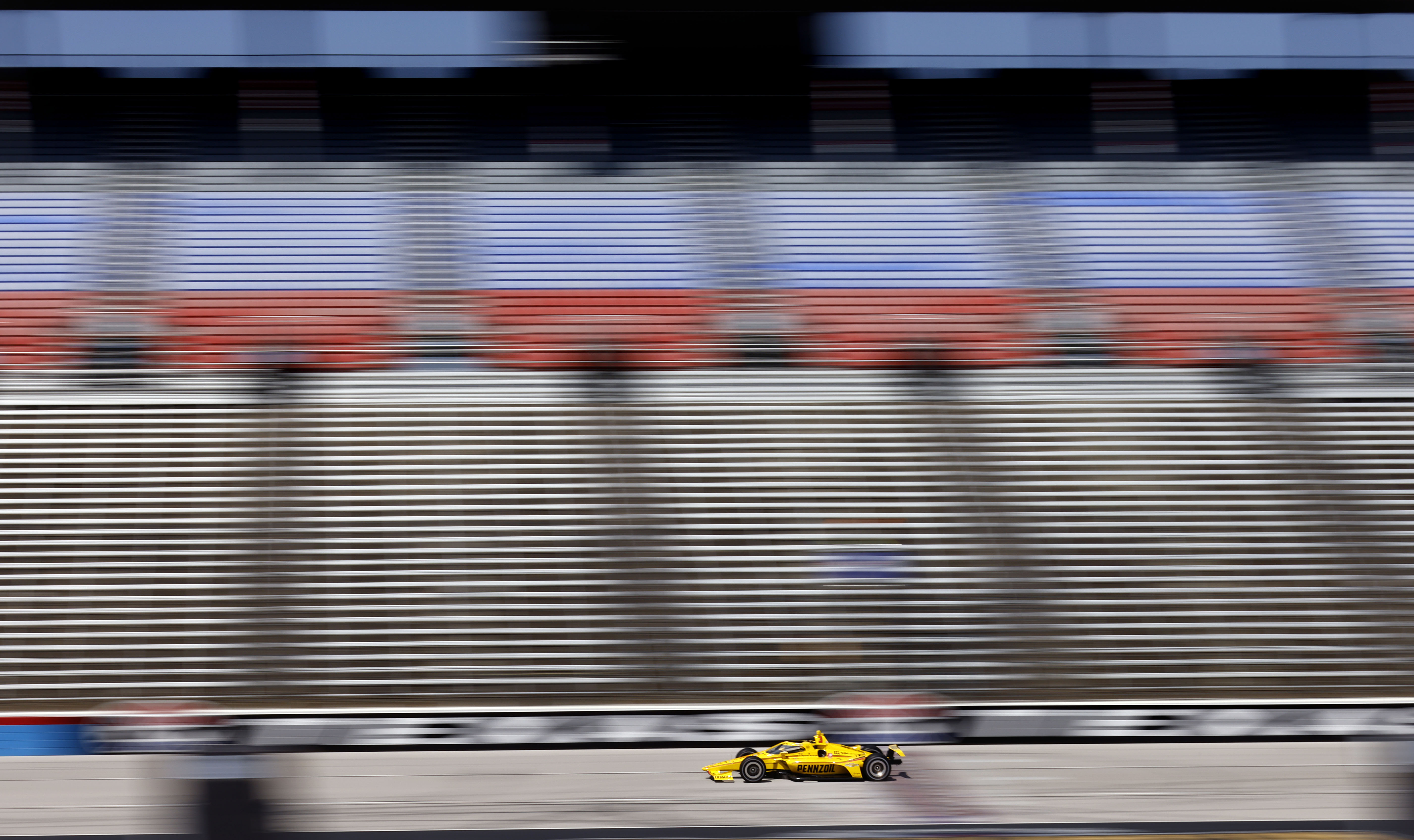 Photos: Pit stop! Felix Rosenqvist makes pit stop at IndyCar practice ...