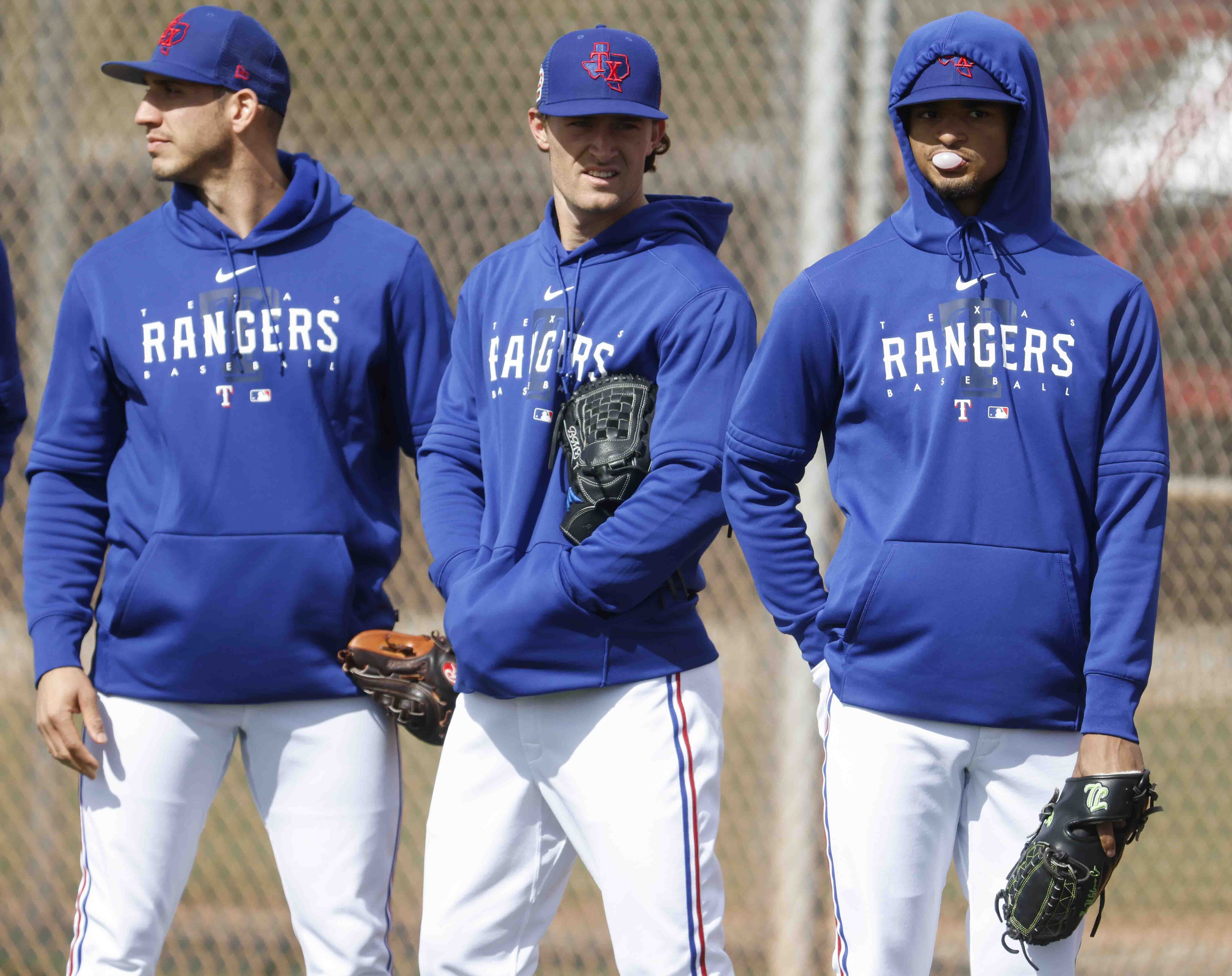 Photos: I got it! Ezequiel Duran catches a ball at Rangers' spring training