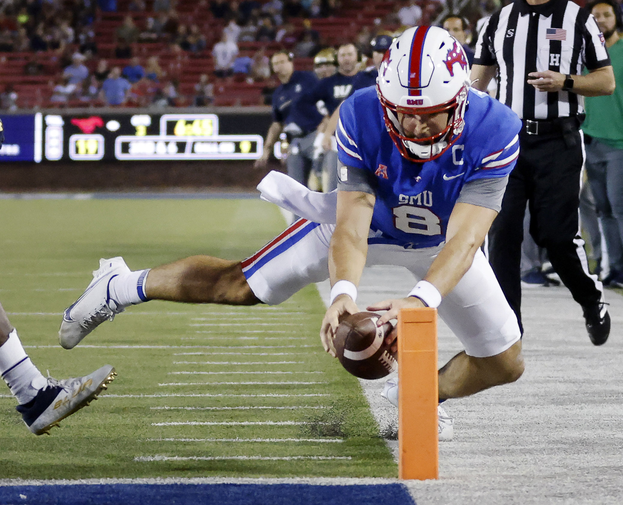 Trot forward! See photos from SMU's conference win over Navy