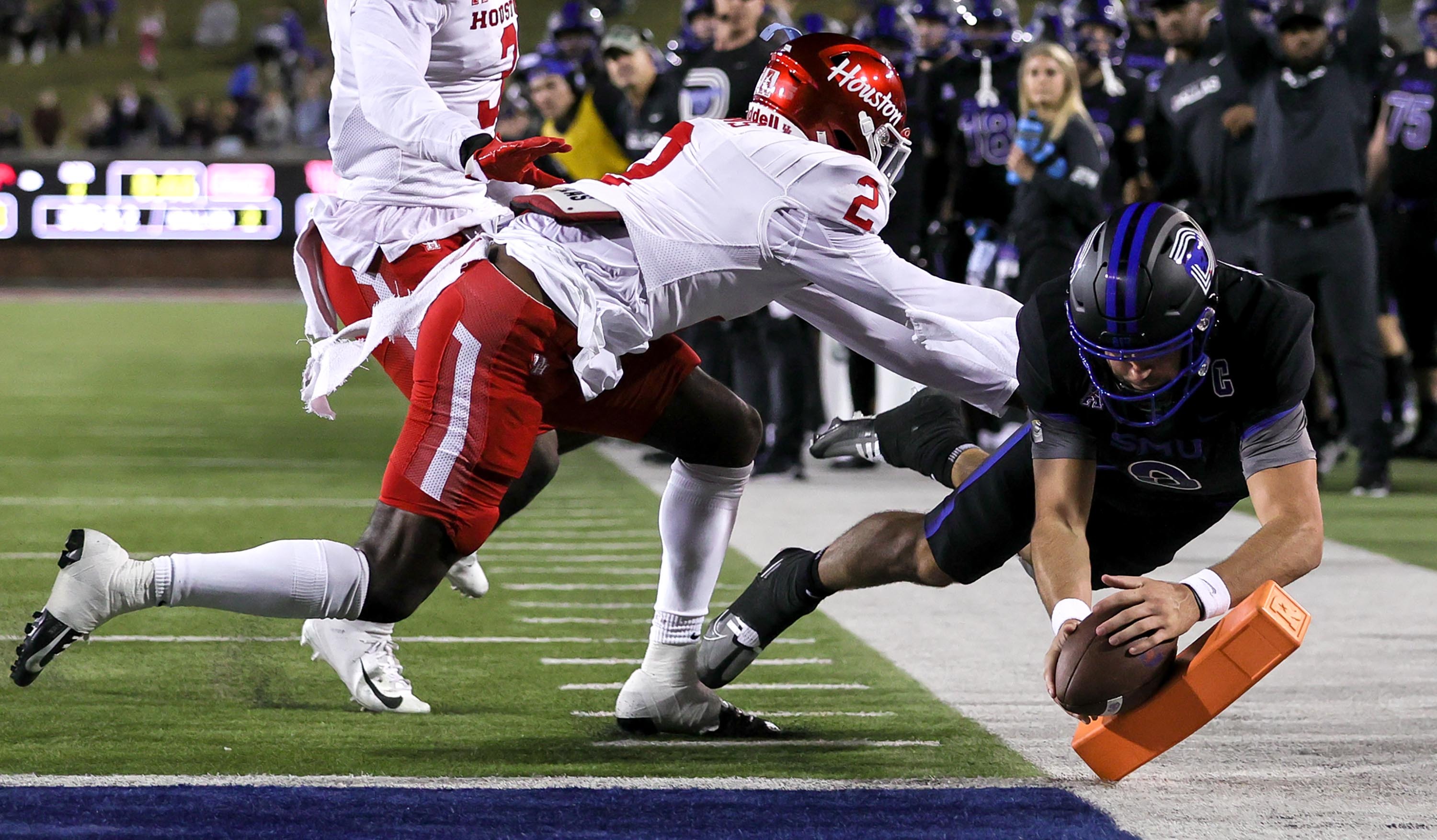 On another level: See photos from SMU's record-breaking win vs. Houston