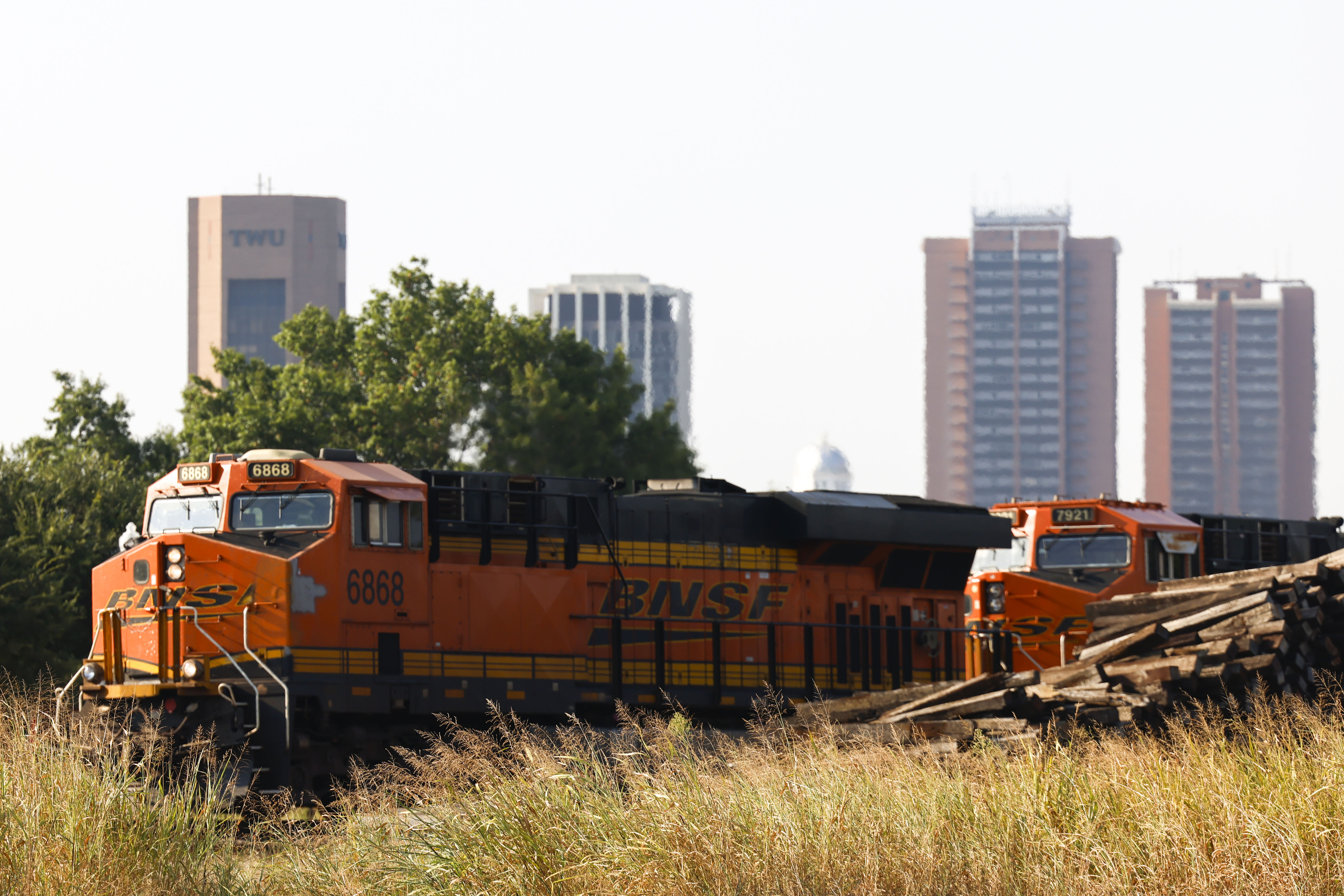 Bnsf Railroad Safety Rail Industry Component: Dixie Precast Inc.: