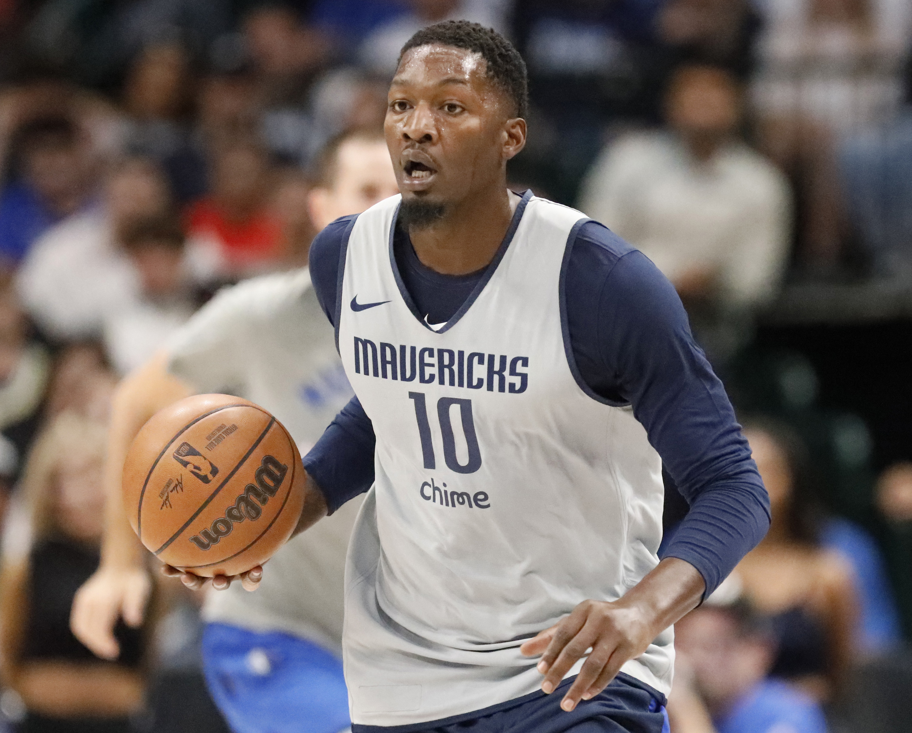 Photos: Dance it out! Mavs rookies McKinley Wright IV, Jaden Hardy and ...