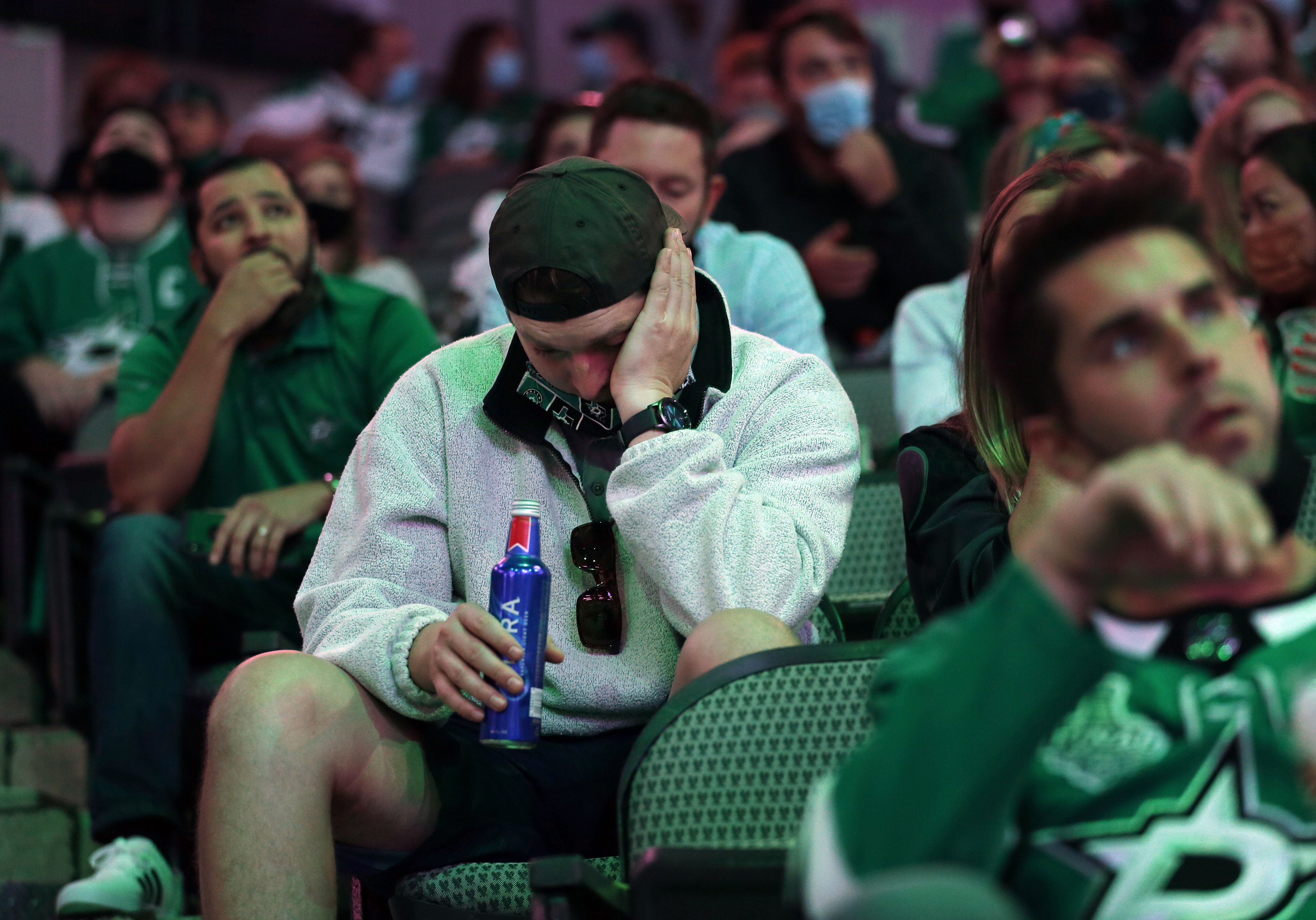 Photos: Stars fans at the AAC watch party get put through an emotional ...