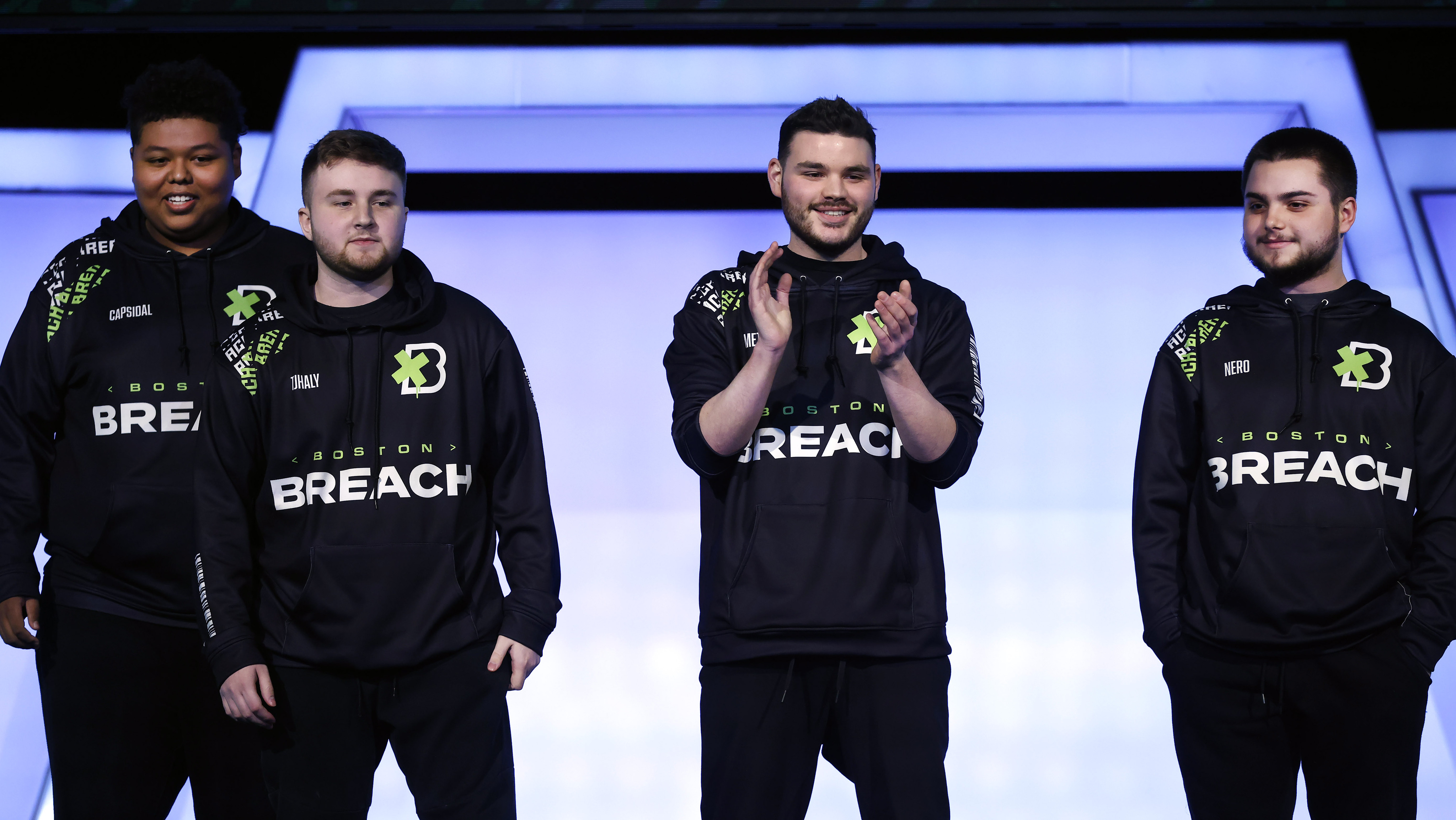 Photos: The 2022 Call of Duty League season kicks off at Esports ...