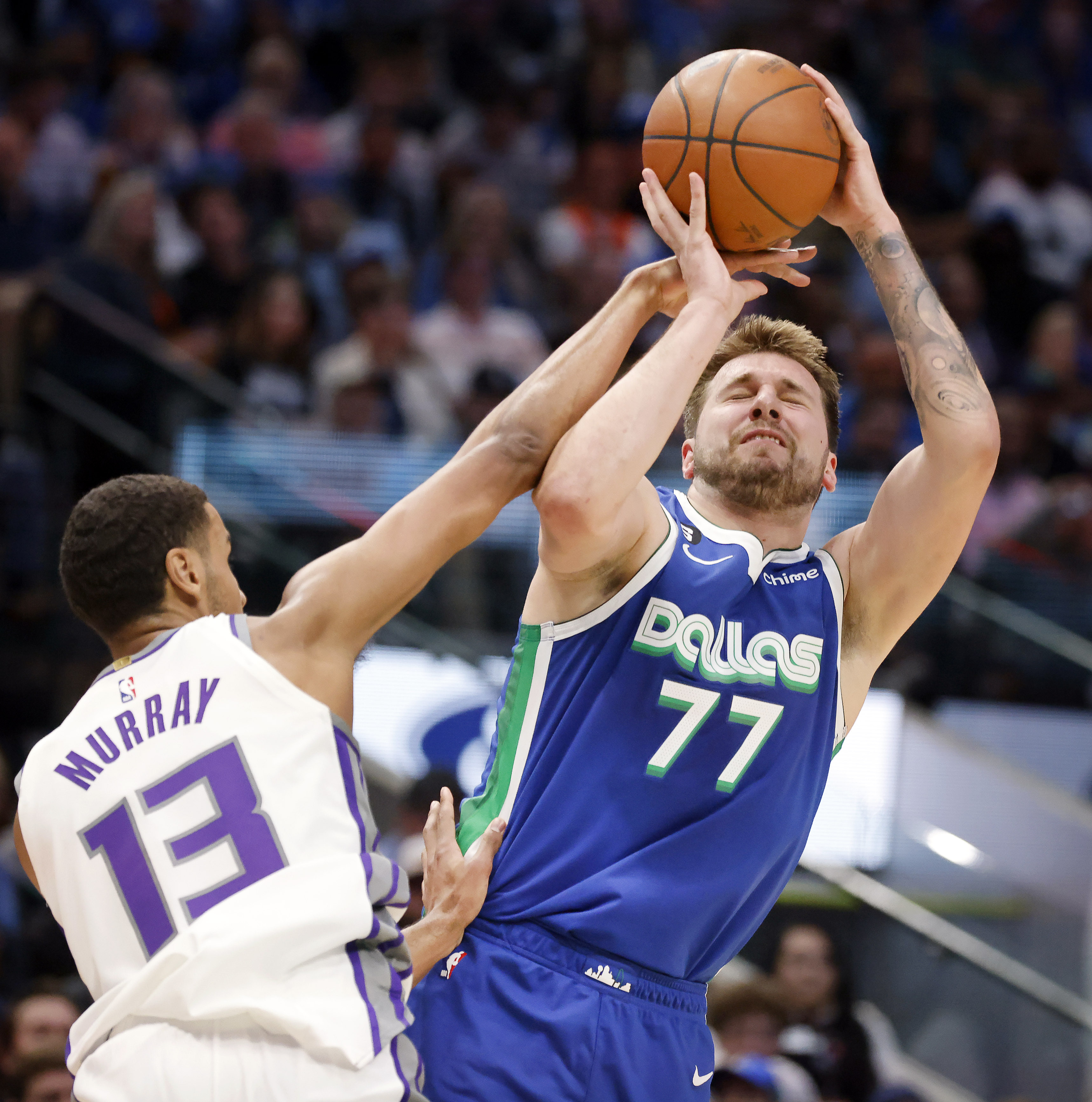 Photos: Mavericks find much-needed momentum with fourth-quarter swing ...