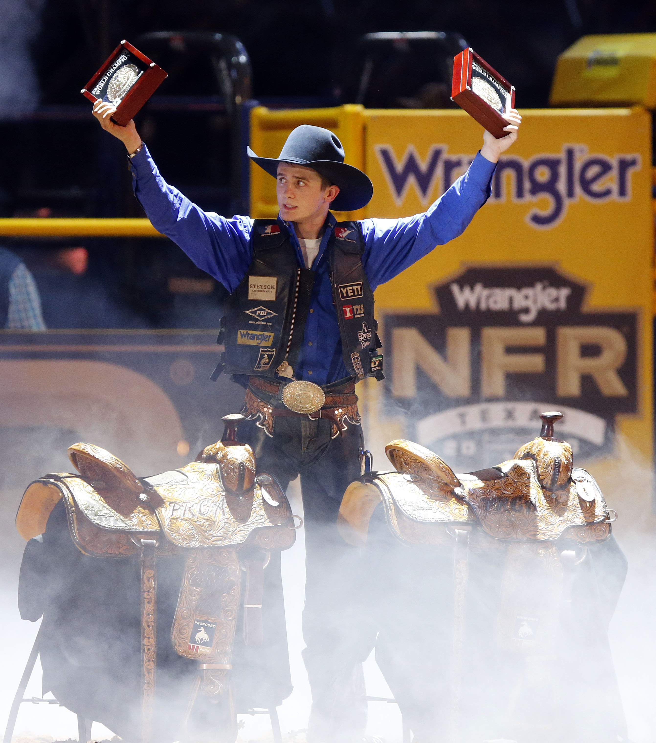 Photos: Ryder Wright hangs on to Big Tex in the final day of the ...