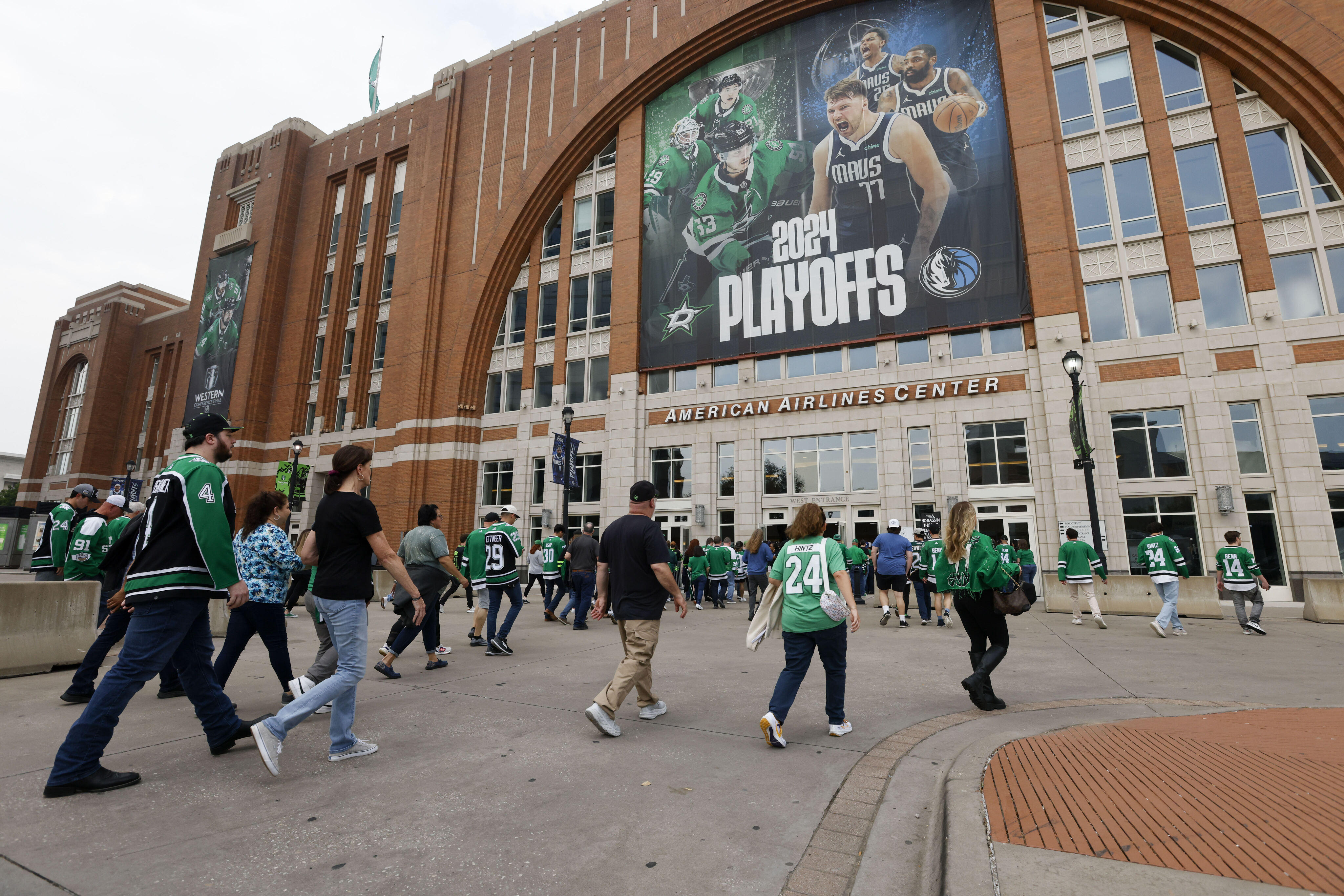 Airlines Center Stars Seating Preferred Seat