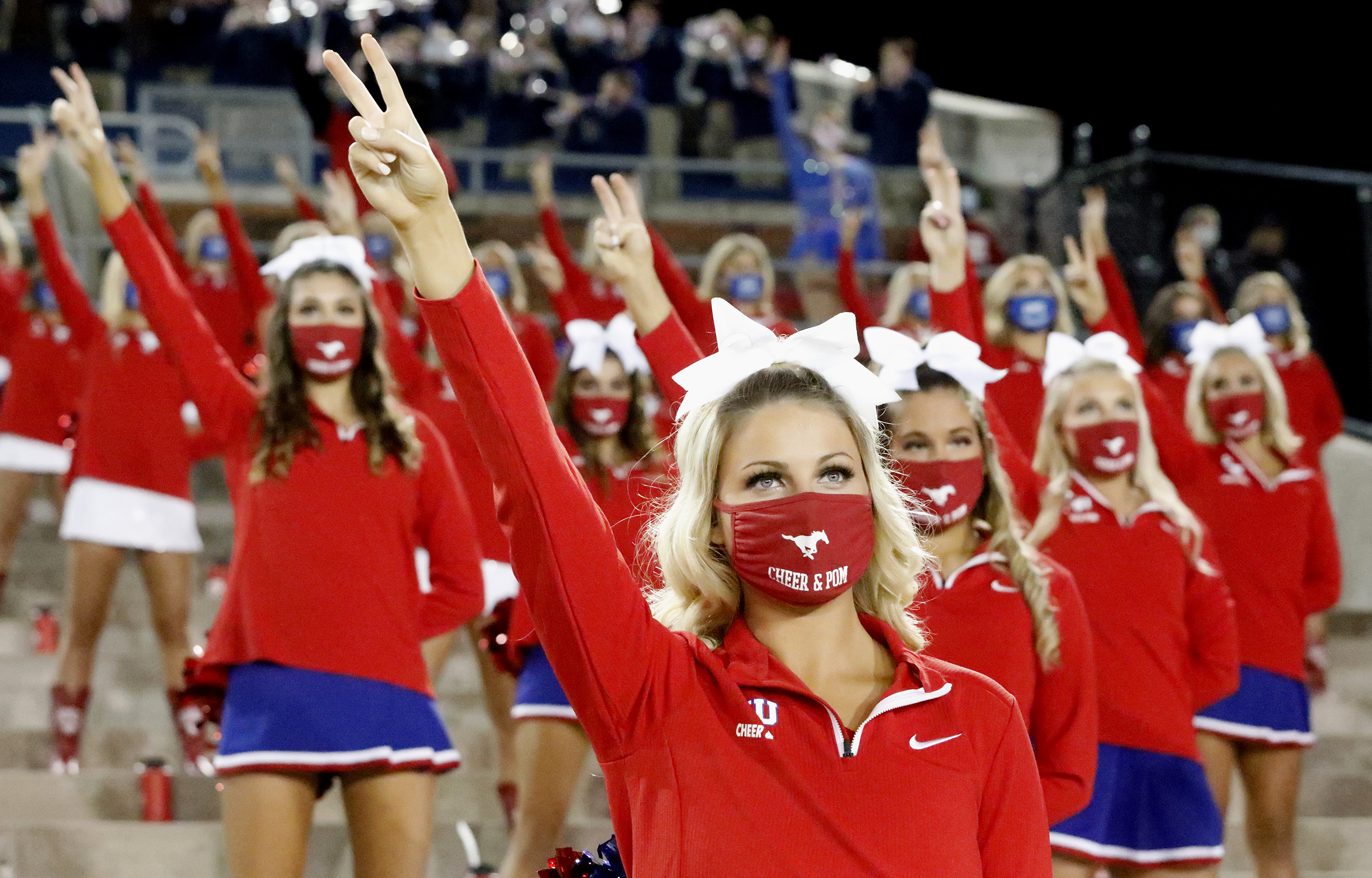 Photos: Turnover party! SMU celebrates a fumble recovery with turnover ...