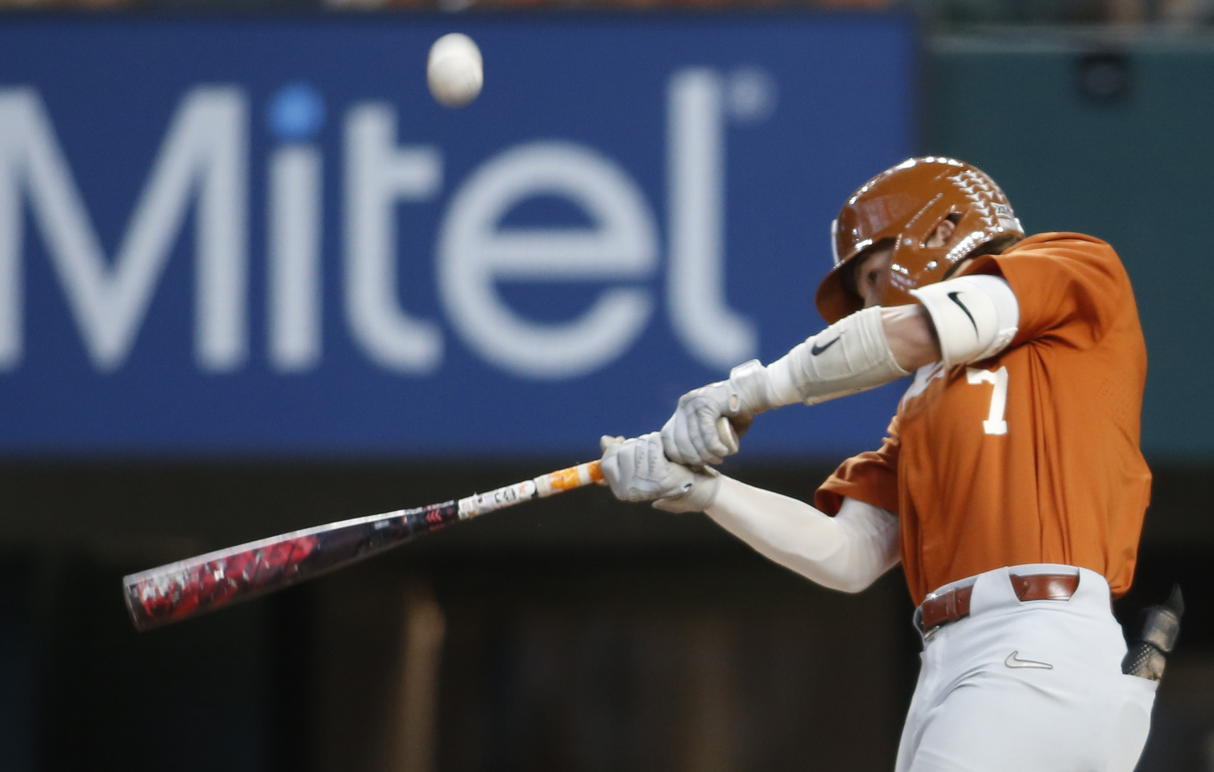 See the Sooners overwhelm the Longhorns 8-1 in the Big 12 baseball ...