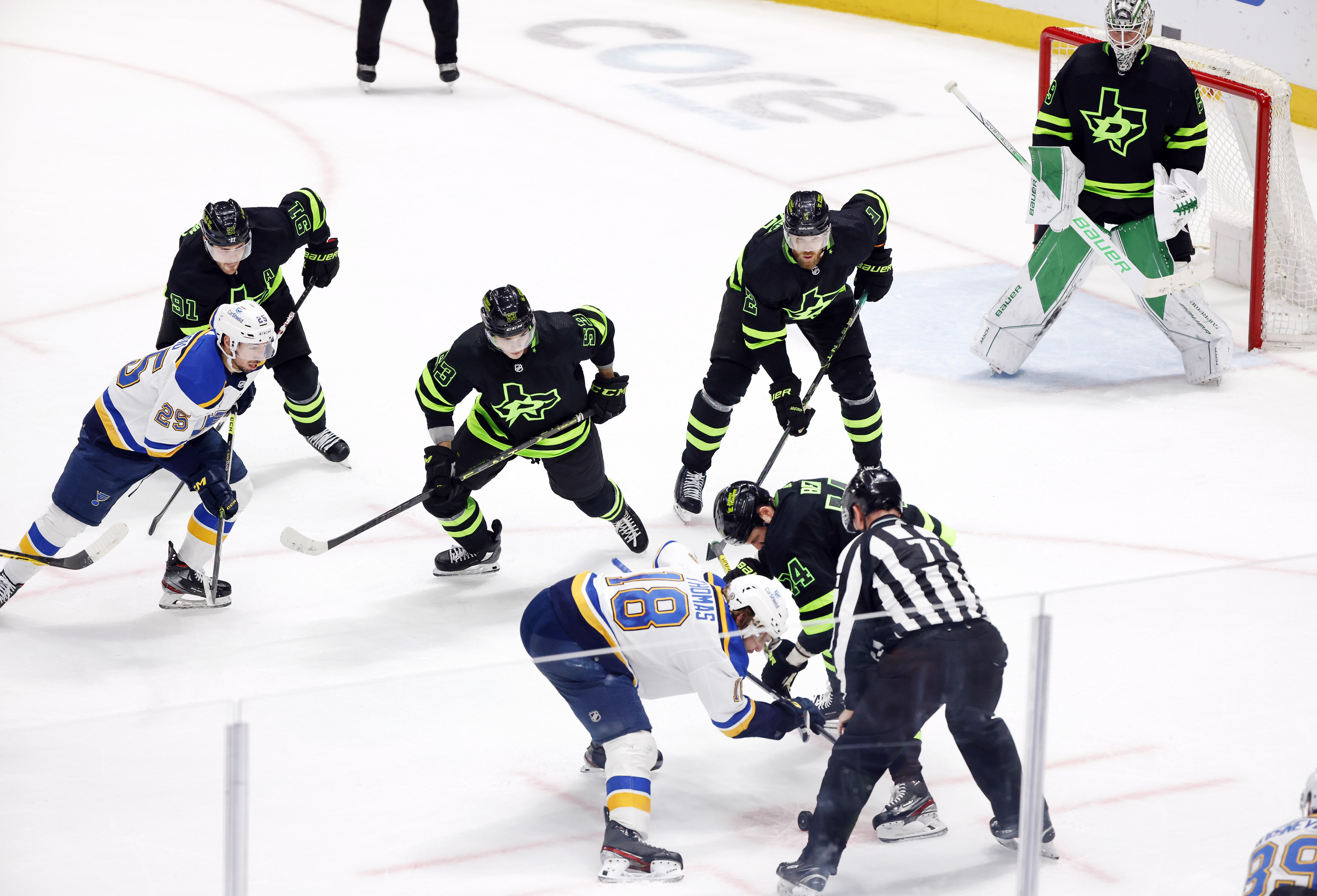 Photos: Stars close season with sixth straight win, but must wait for ...