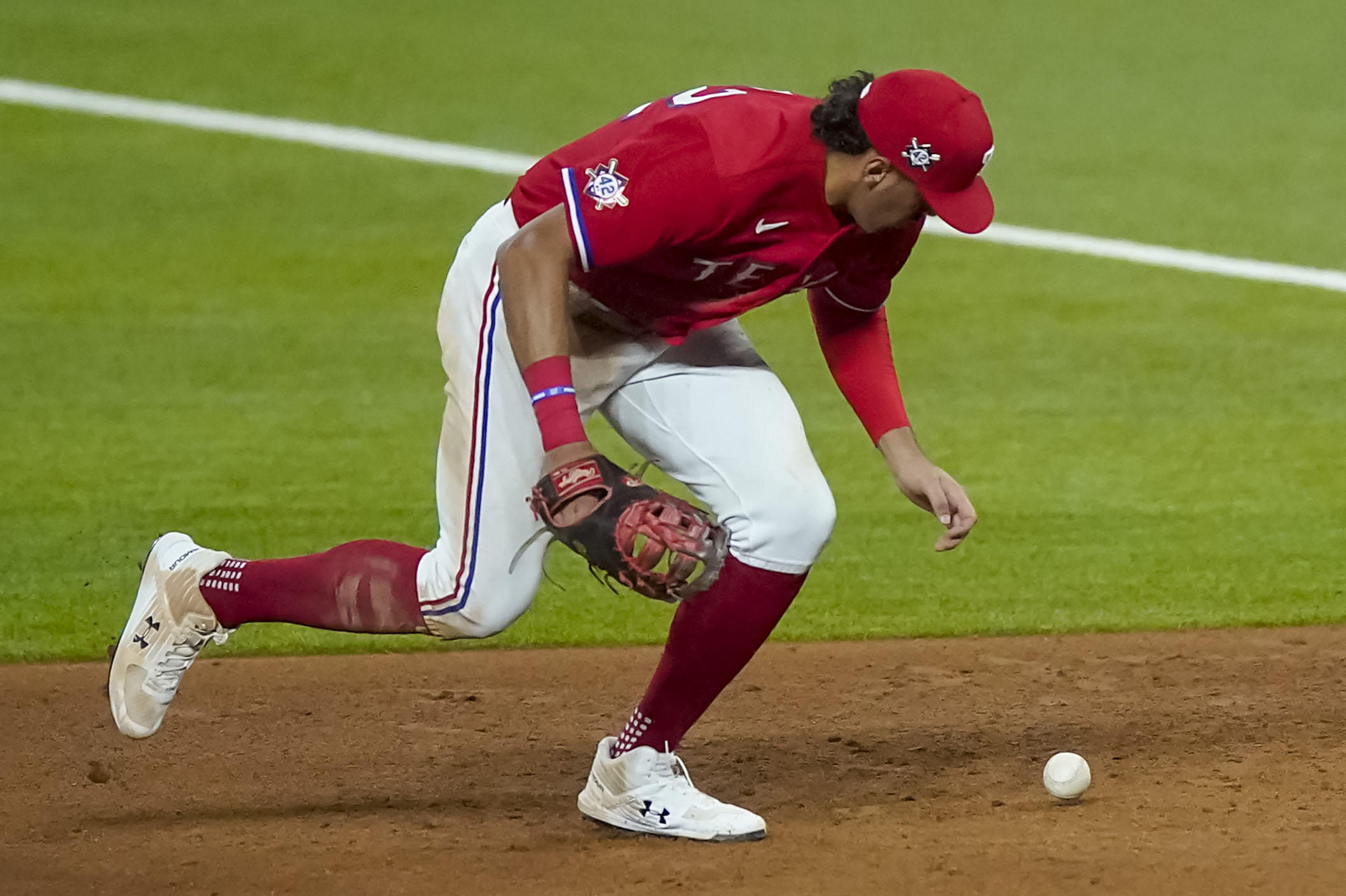 Photos: 1B Ronald Guzman is safe, DoppelRangers catch a home run ball ...