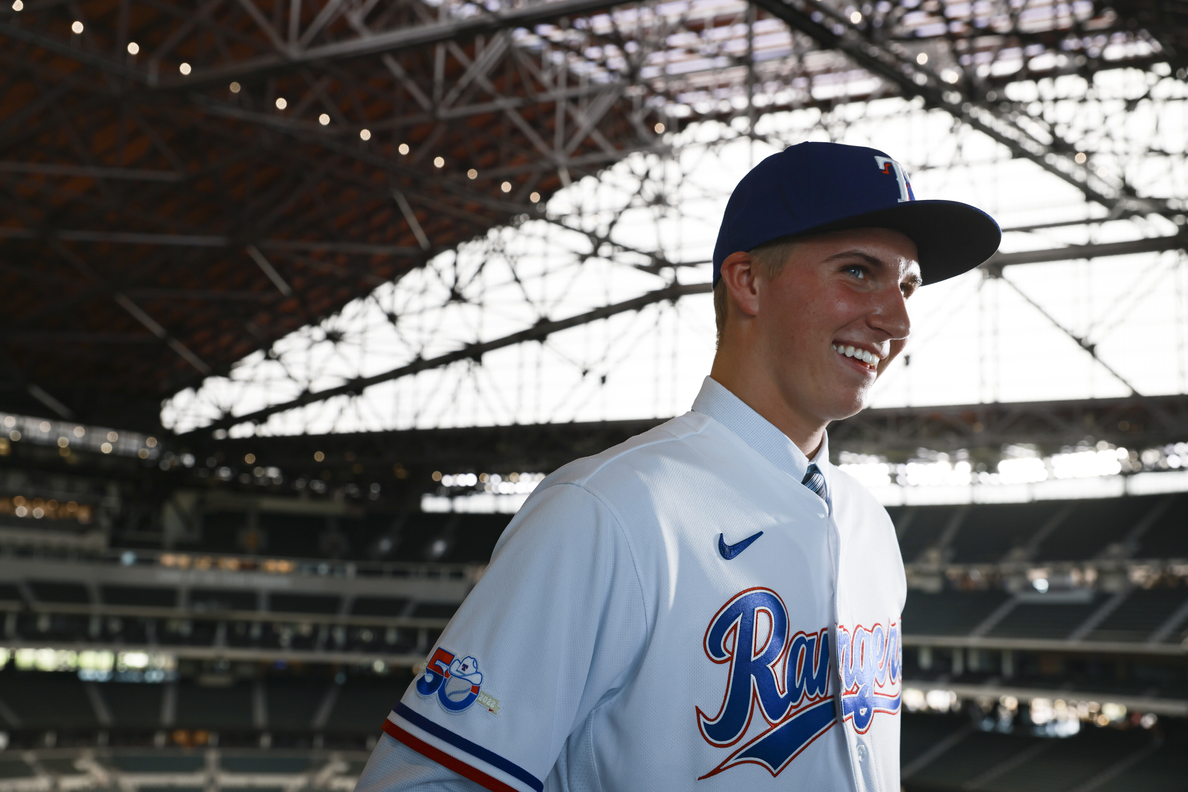Let's Brock! See photos from the Rangers' introductory press conference ...