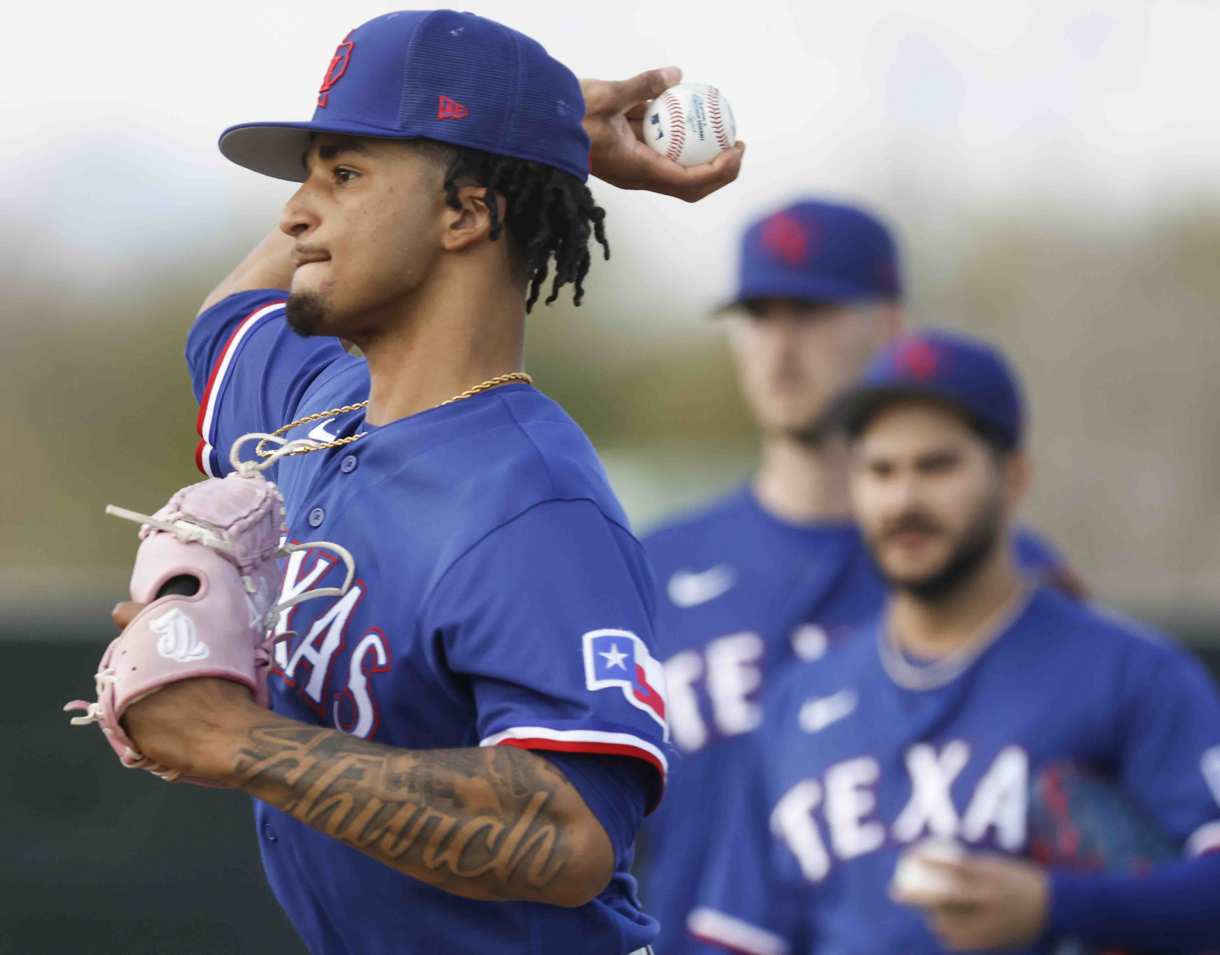 Sunday, fun day: Jacob deGrom, Rangers take the field for a spring ...