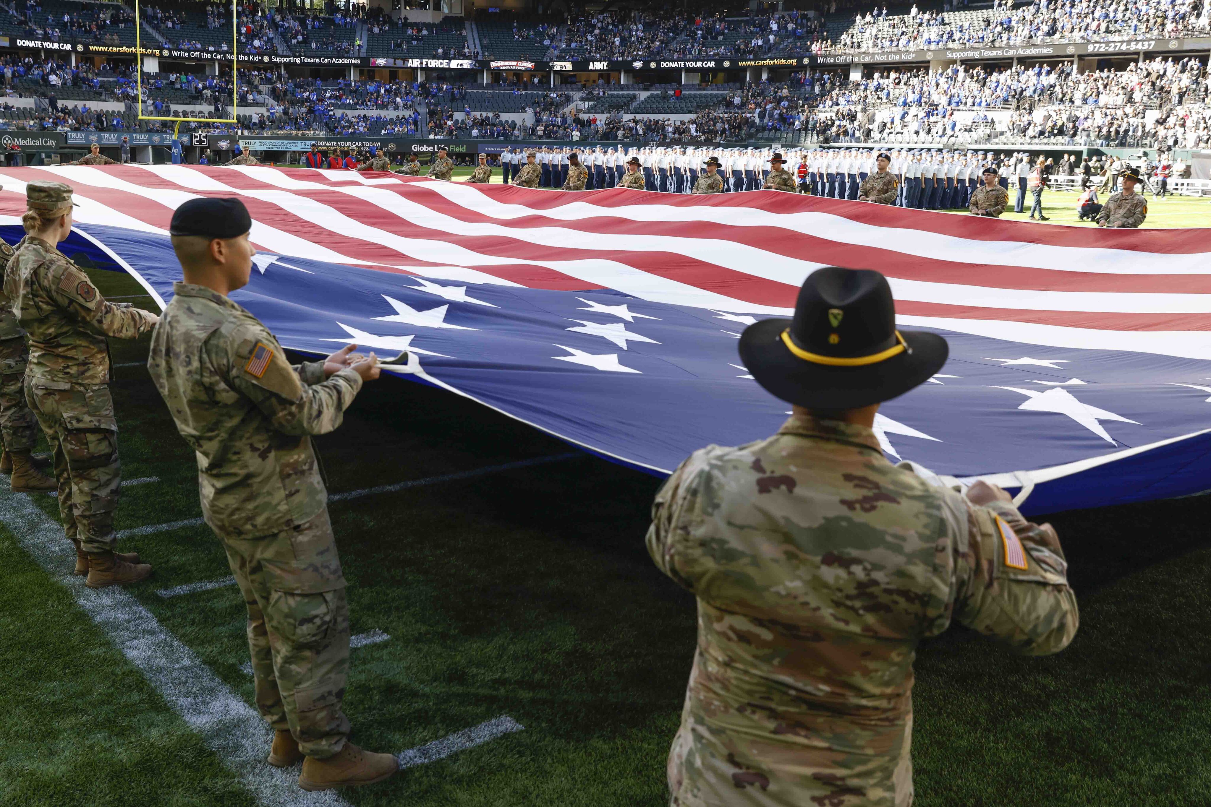 Photos: Air Force players kiss Commander-in-Chief’s Trophy, celebrate ...