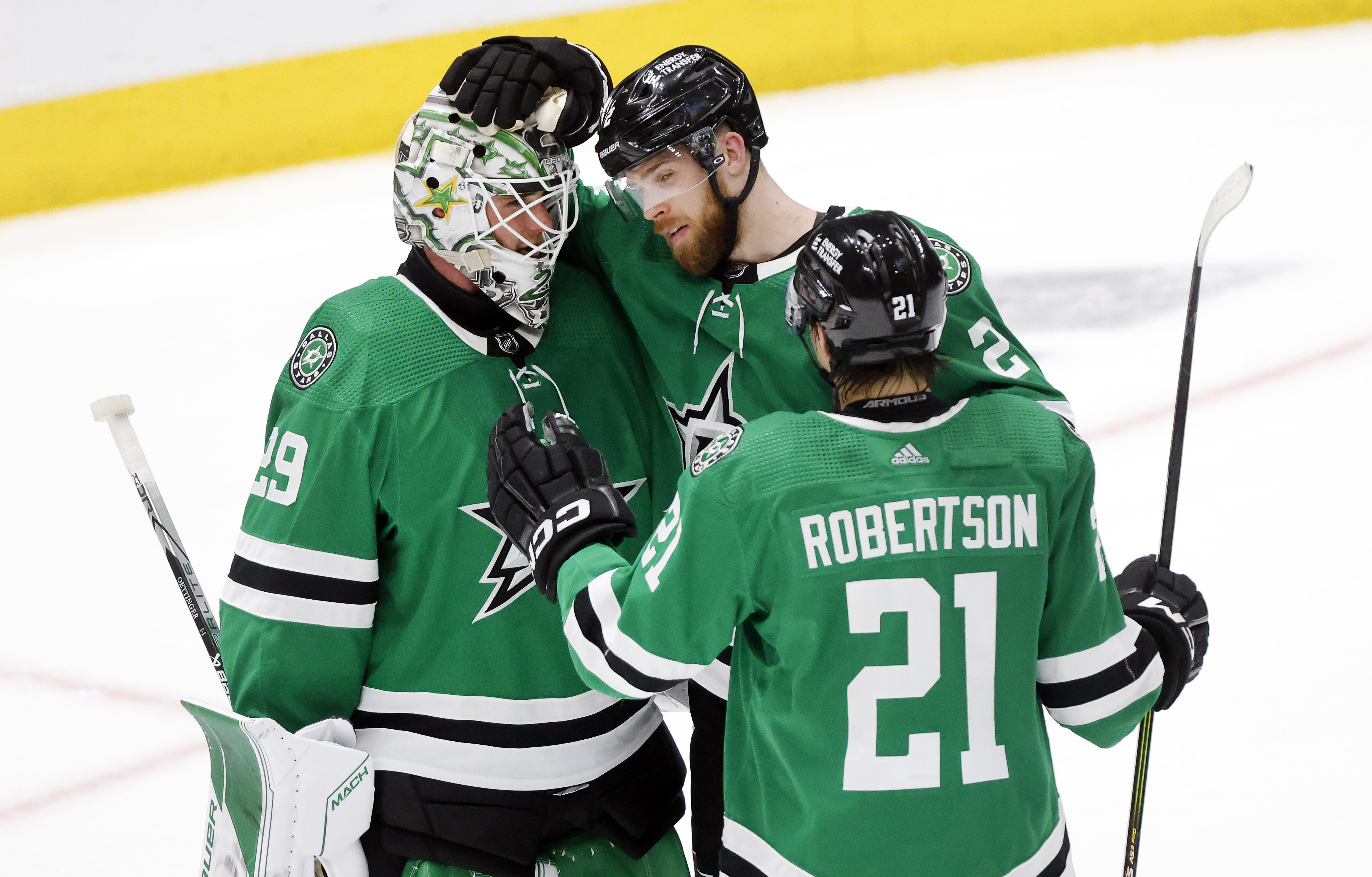 Photos: Hats off to Roope Hintz and the Dallas Stars' Game 2 victory